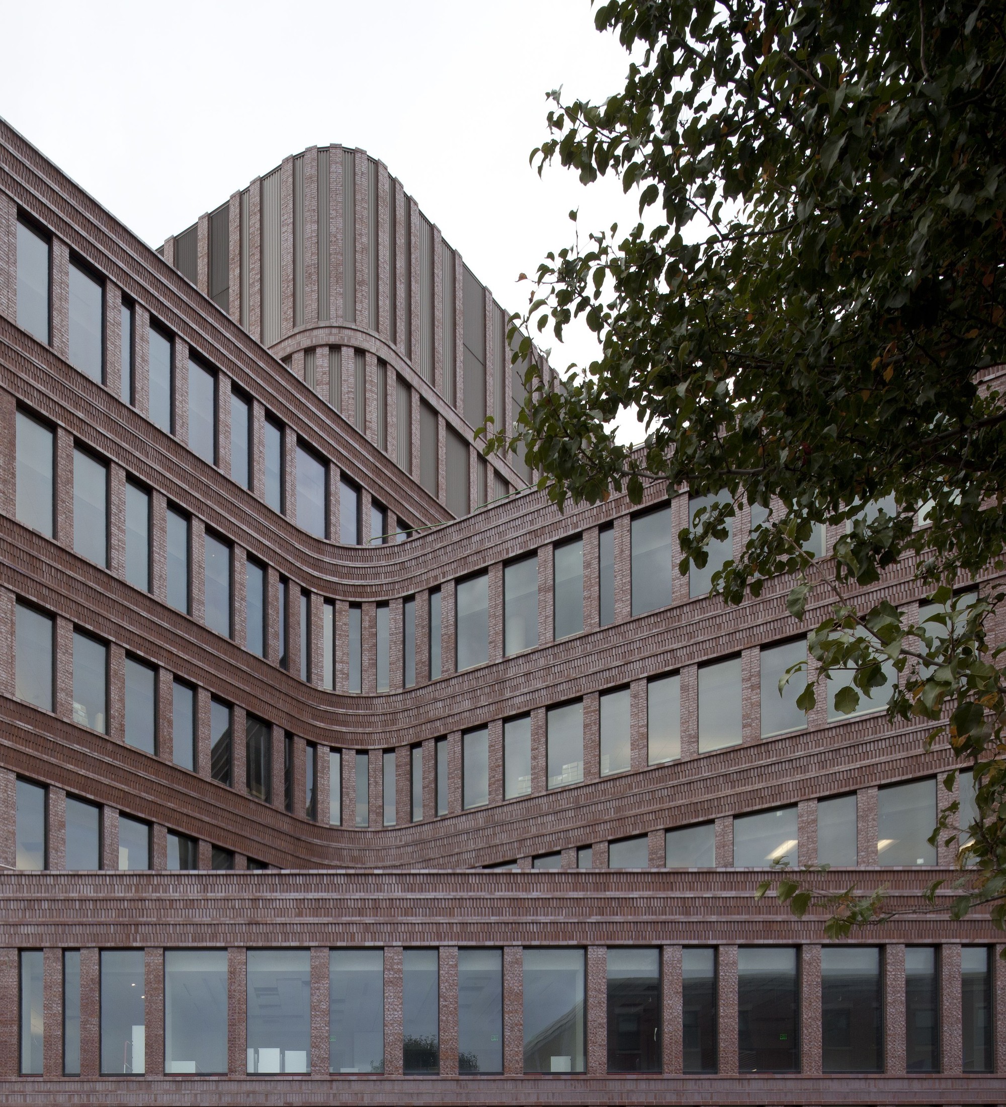 Gallery of Bruce C. Bolling Municipal Building / Mecanoo + Sasaki ...