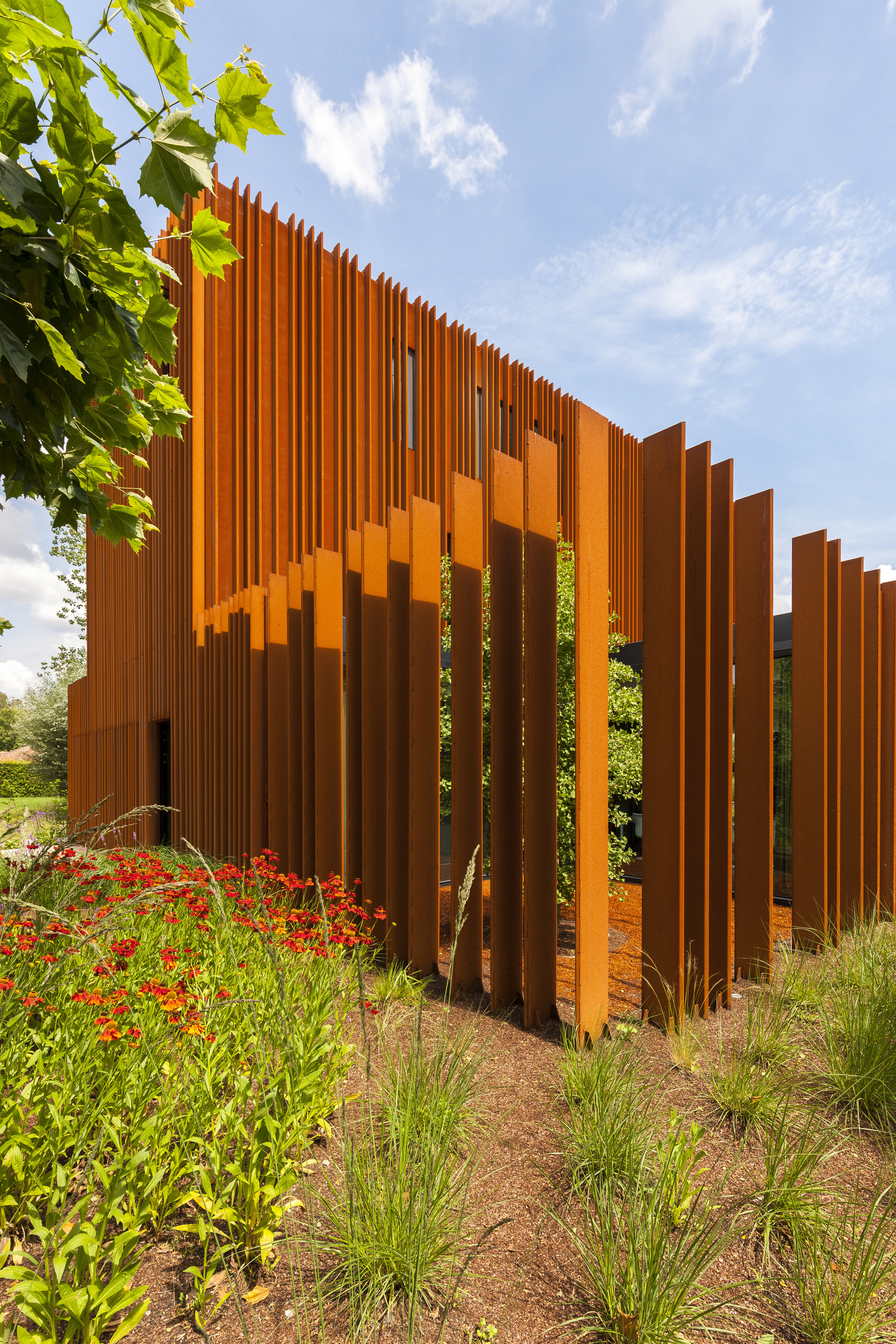 Gallery of AD Round-Up: 9 Projects That Make Creative Use Of Cor-Ten ...