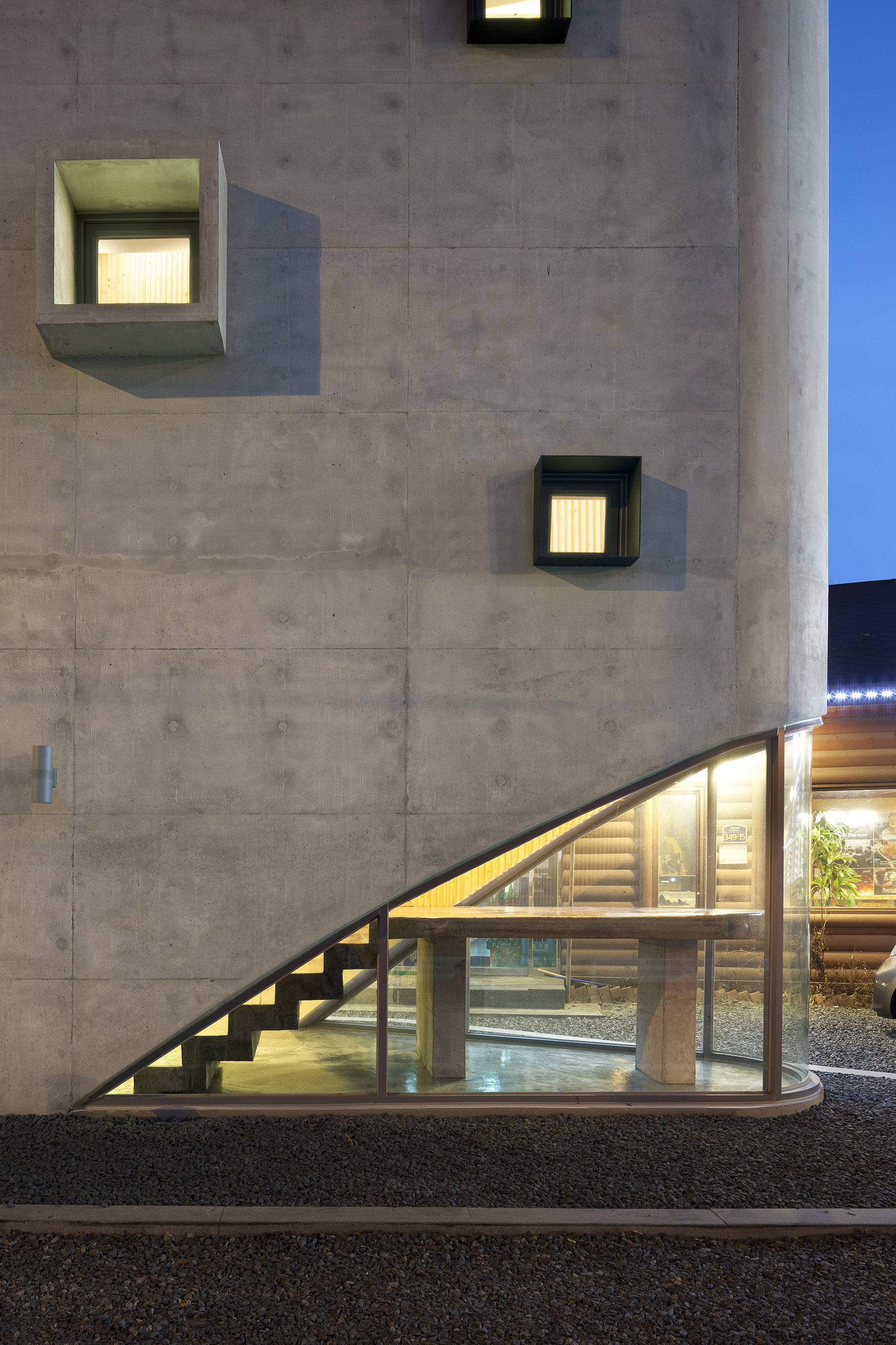 Gallery of Extrude / studio_GAON - 8