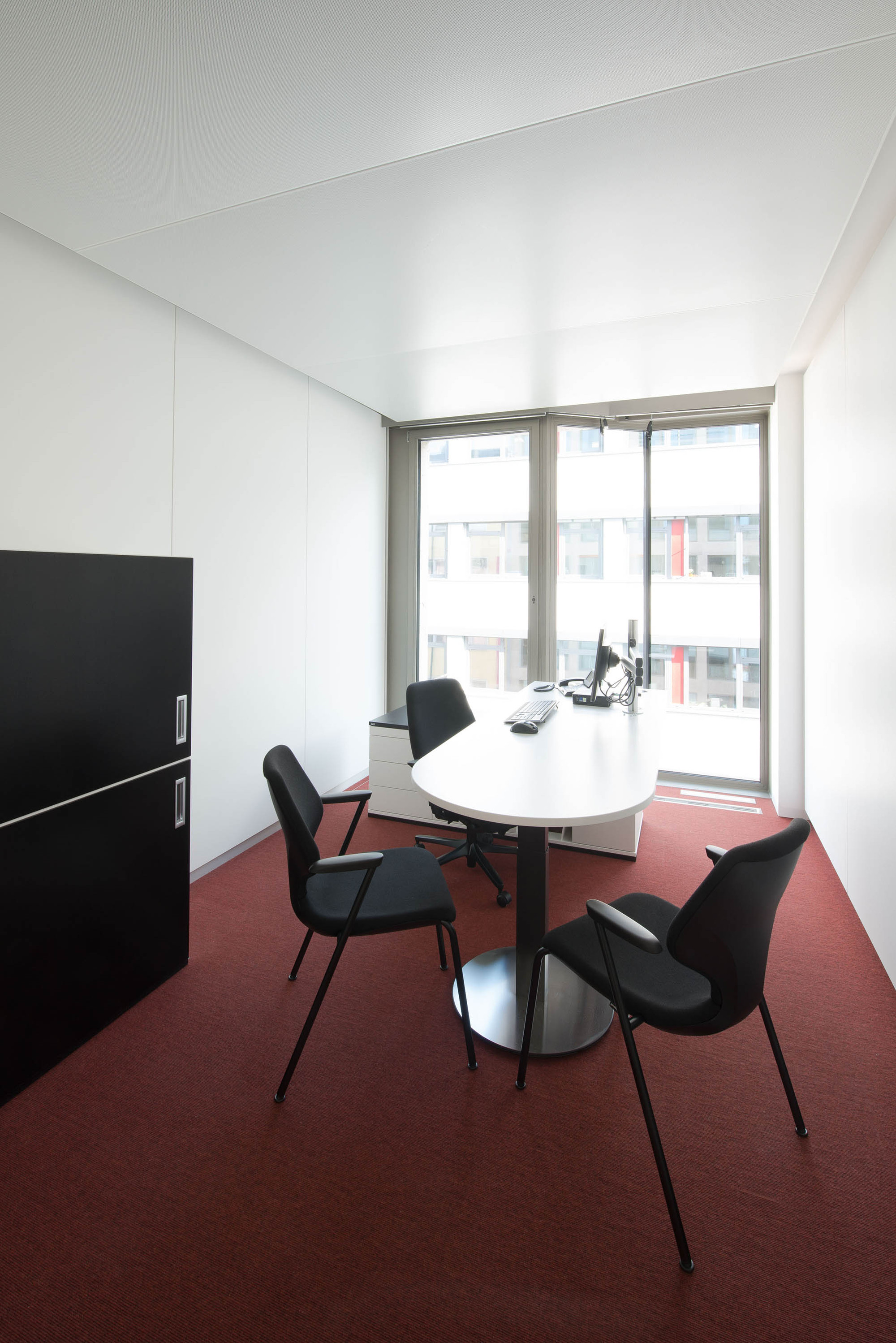 Gallery of PSD Bank Office Building / Bayer & Strobel Architekten - 10