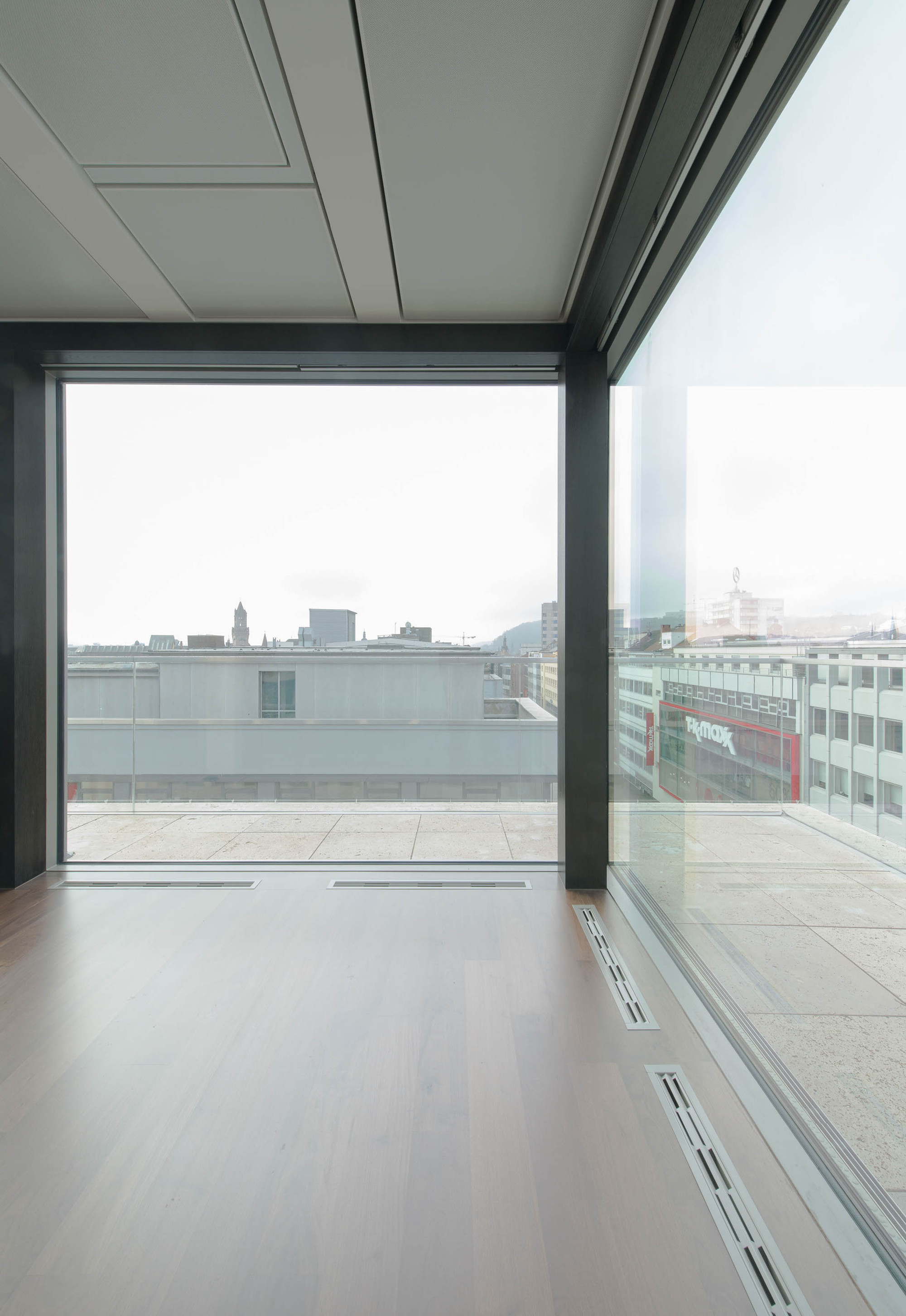 Gallery of PSD Bank Office Building / Bayer & Strobel Architekten - 12