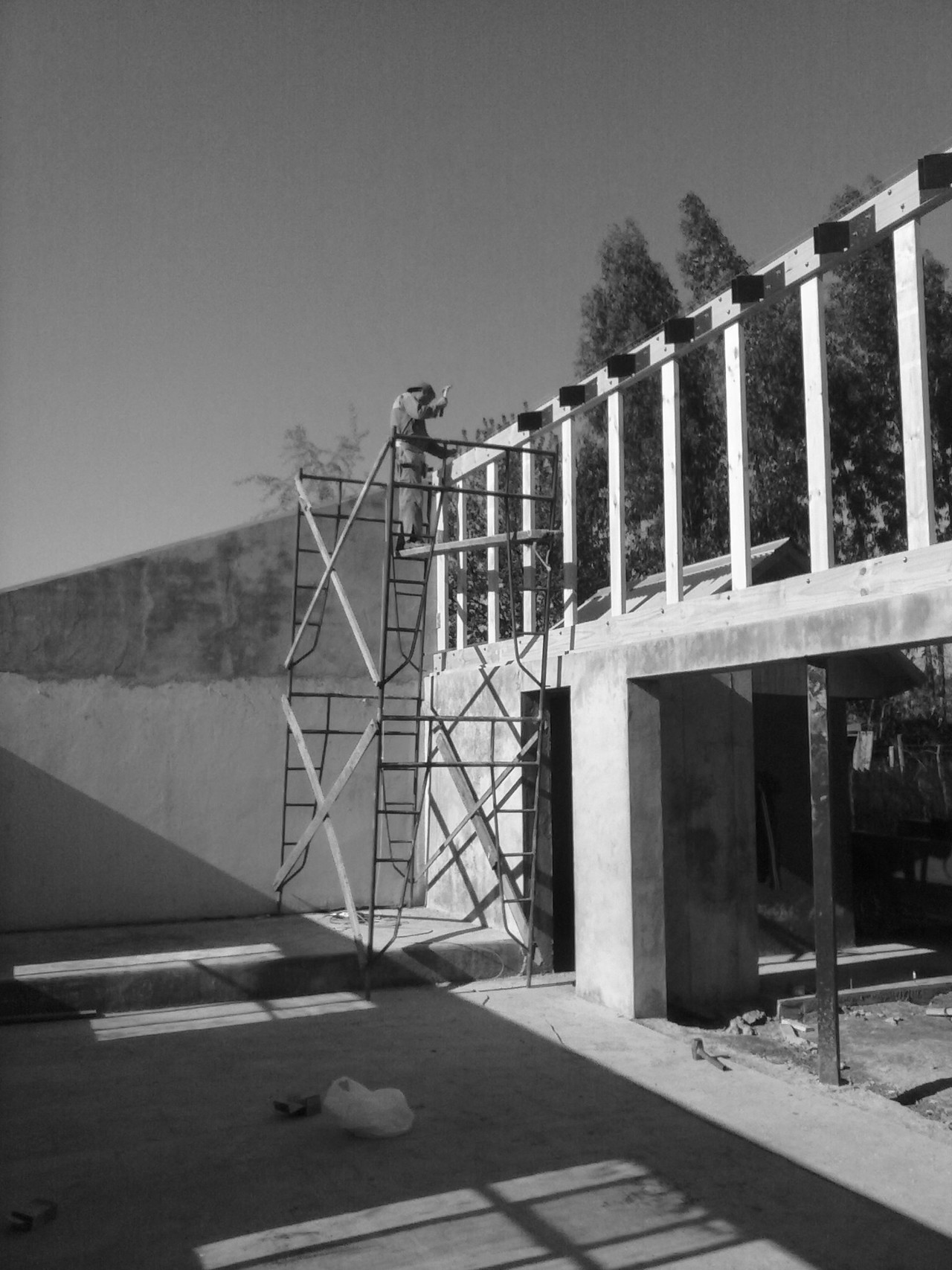 Galería de Rehabilitación de capilla rural en Teno: una extensión del ...