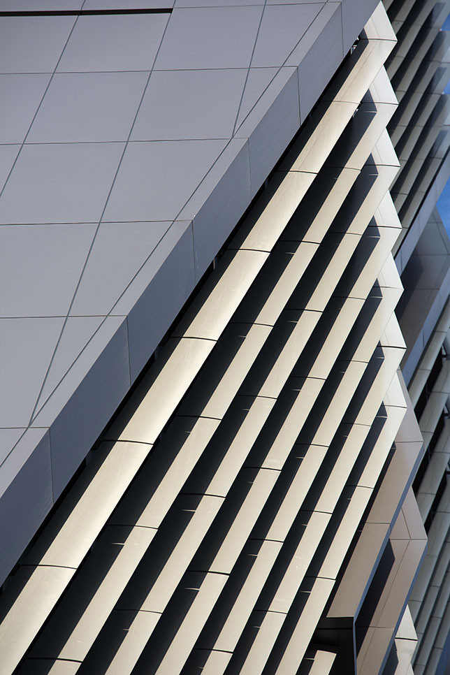 Gallery of The Capers / RT+Q Architects - 13