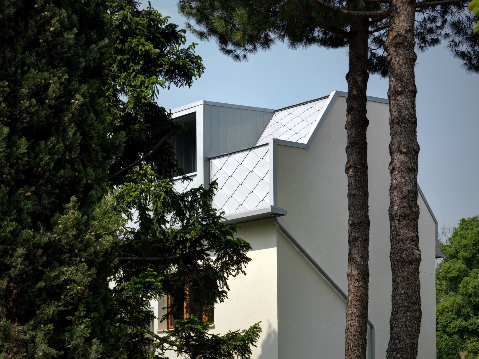 Gallery of Casa EG / ES-Arch - 20