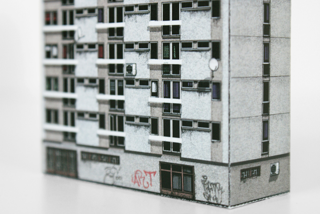 Galeria de Série "Eastern Block" celebra a arquitetura modernista de ...