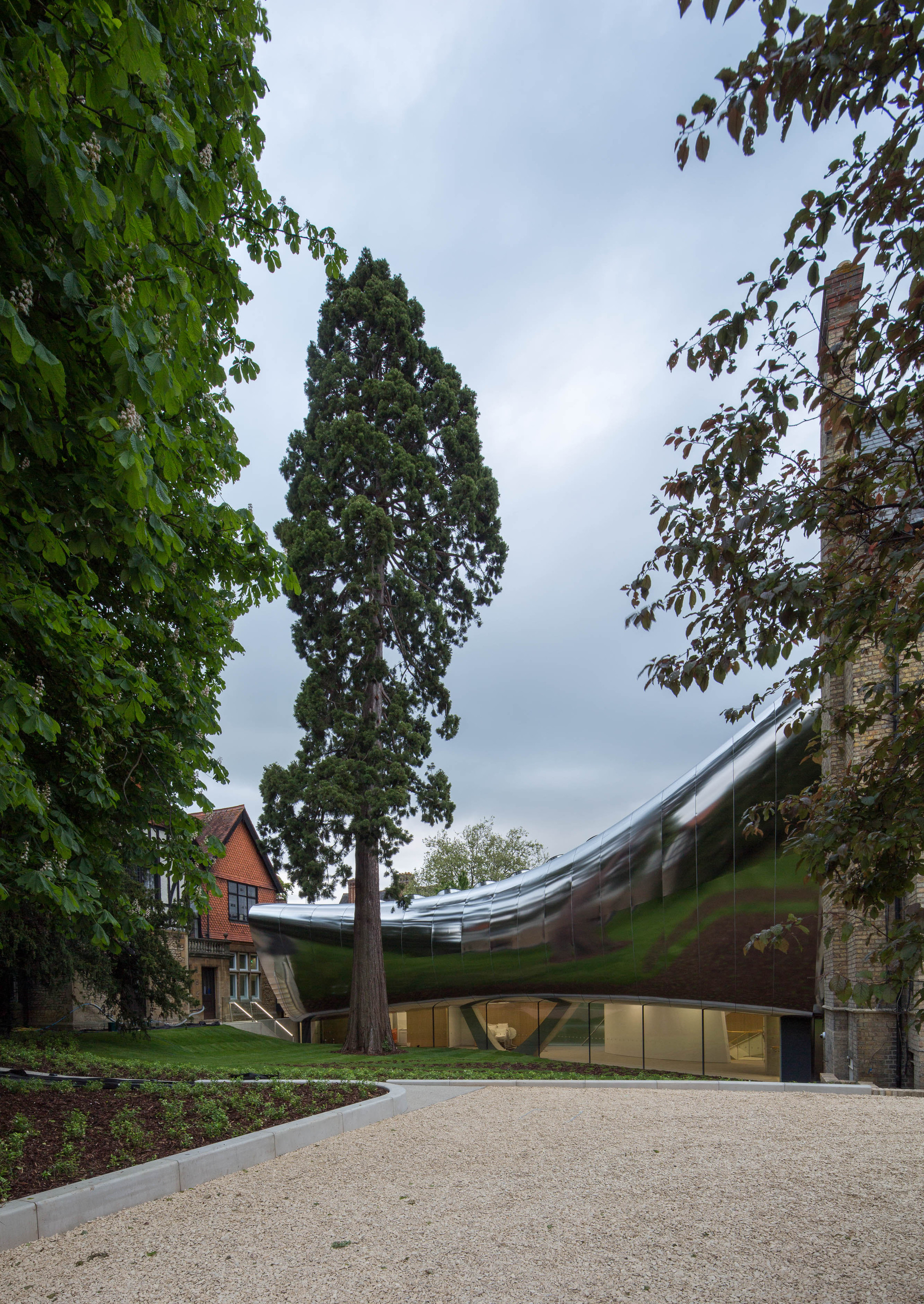 Gallery of The Investcorp Building / Zaha Hadid Architects - 29