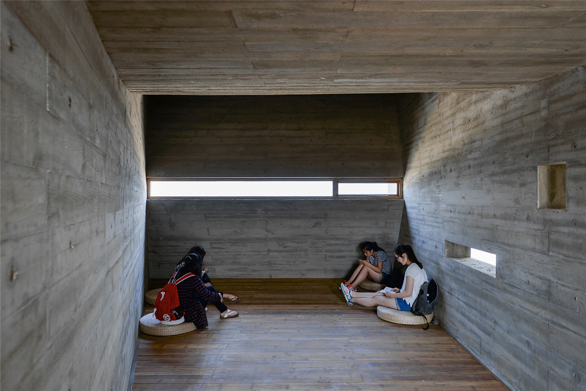 Gallery of Seashore Library / Vector Architects - 19