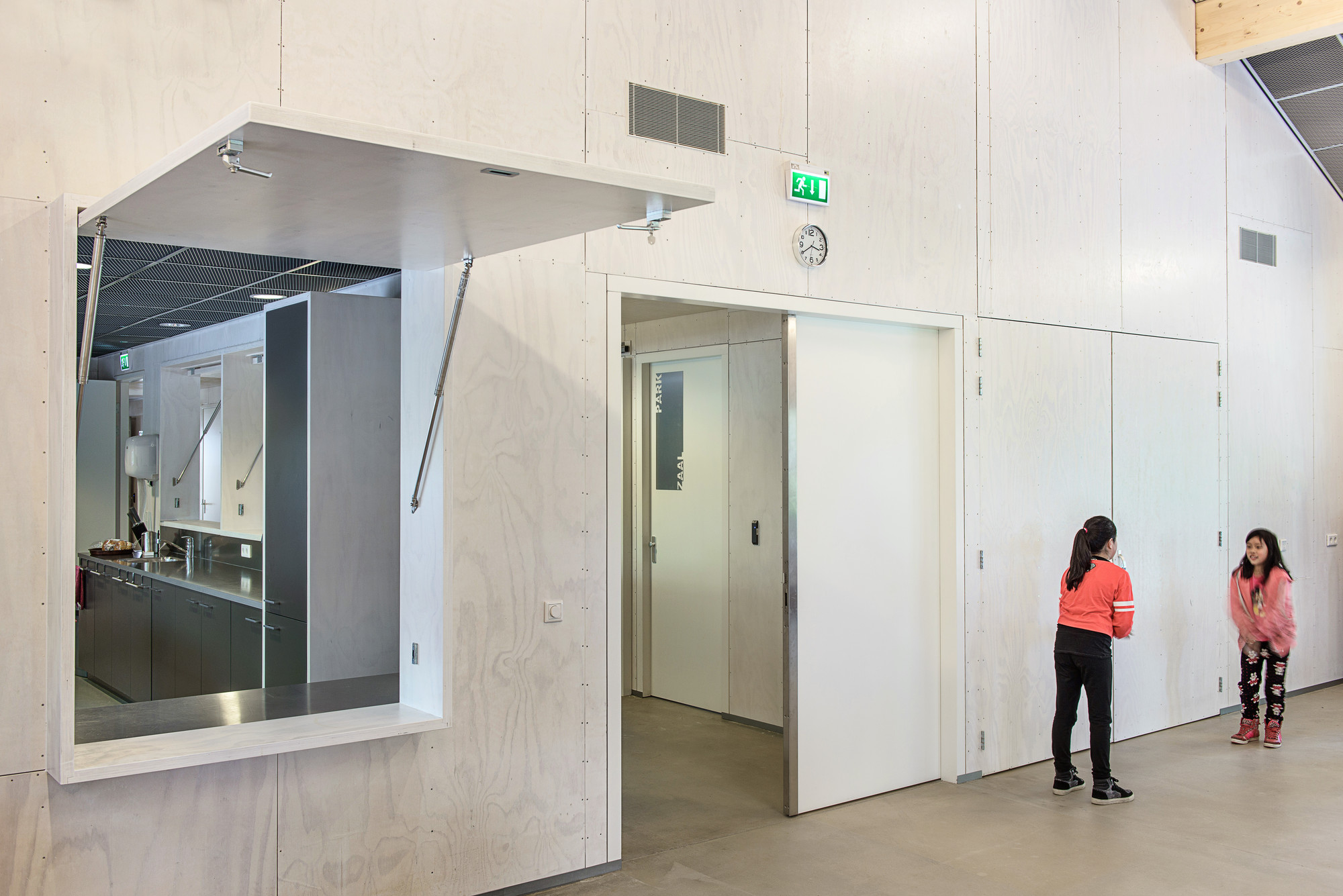 Gallery of Community Center in Groningen / Kwint Architecten - 2