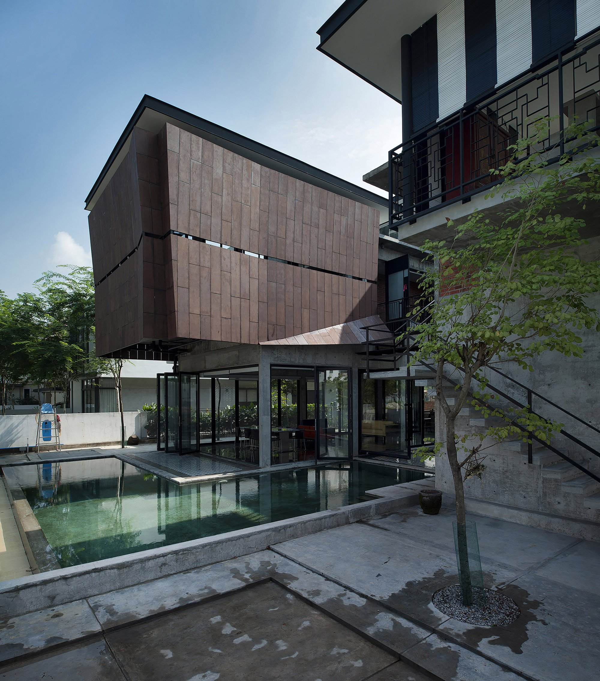 Gallery of House at Glenhill Saujana / Seshan Design - 23
