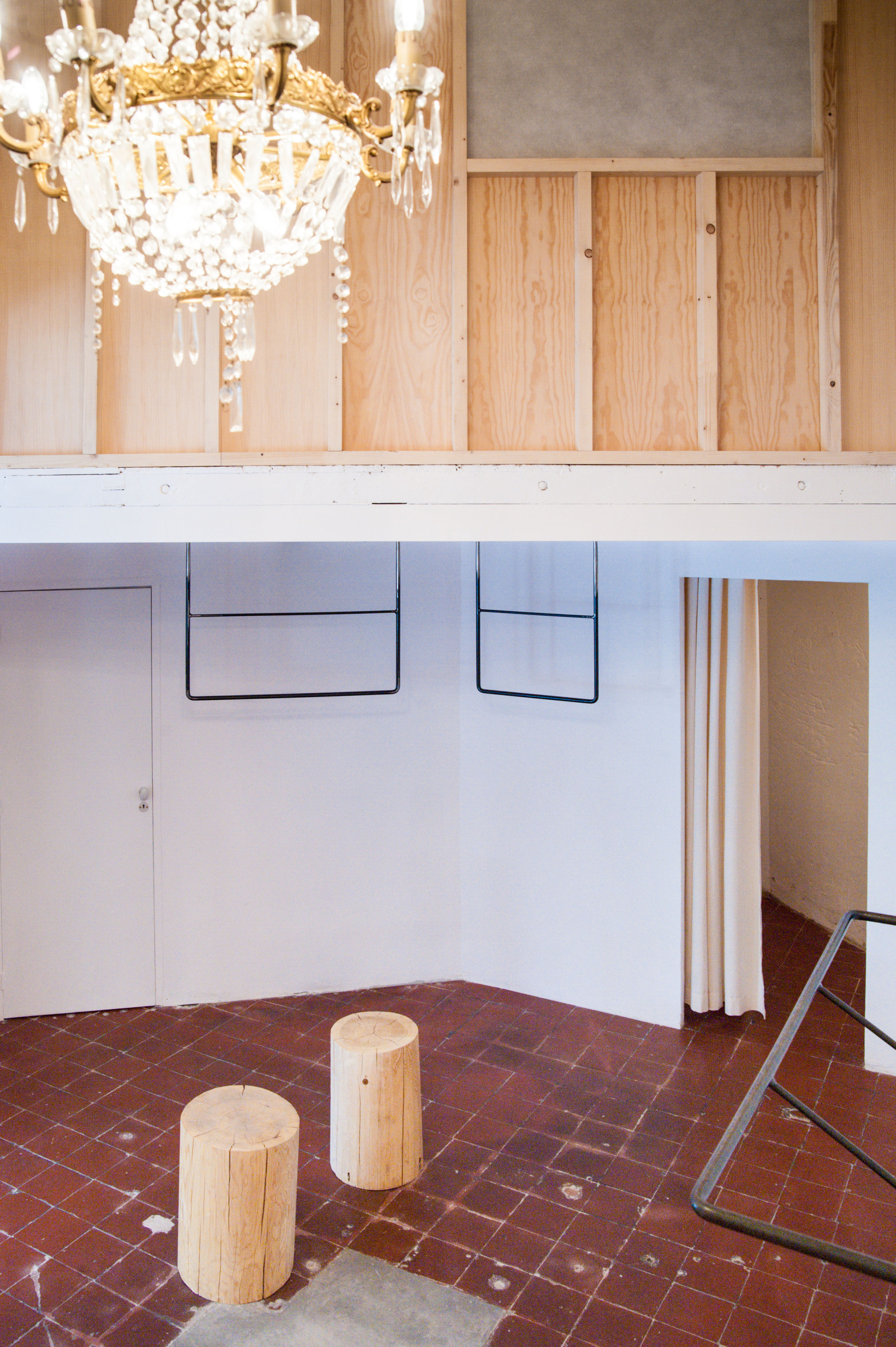 Gallery of Shop and Exhibition Space in Marseille / Atelier M3a ...