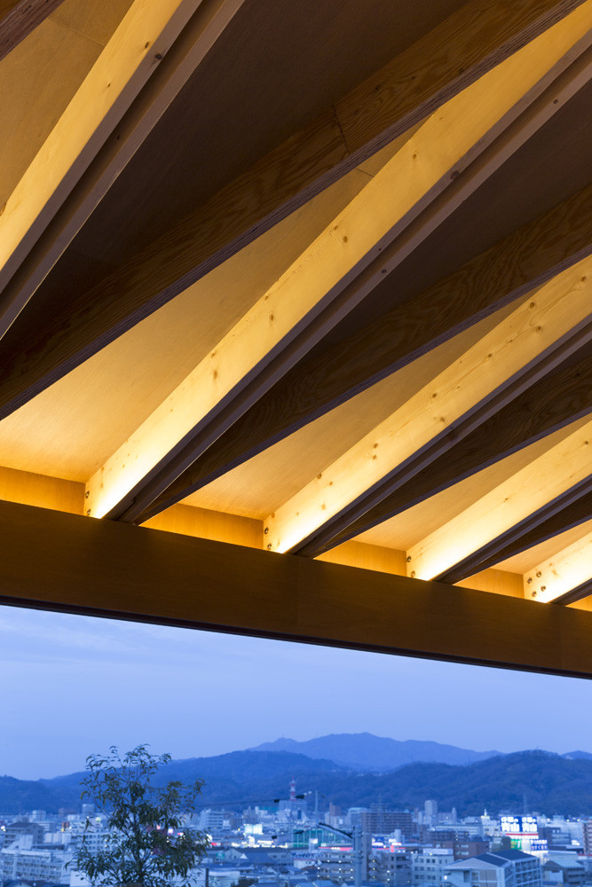 Gallery of Wrap House / APOLLO Architects & Associates - 8