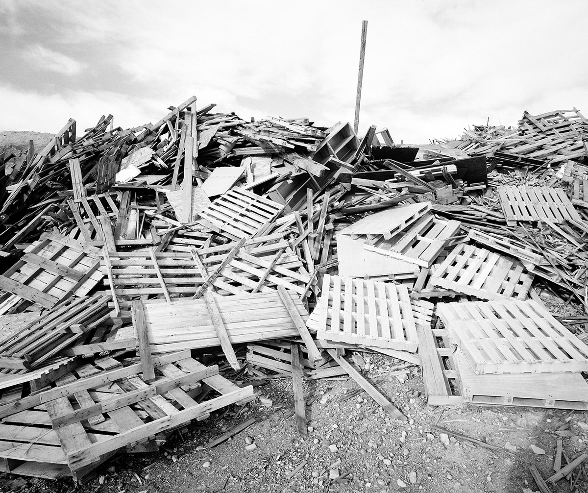 Gallery of Emergency Floor: Help Refugees Worldwide "Get Off the Ground ...