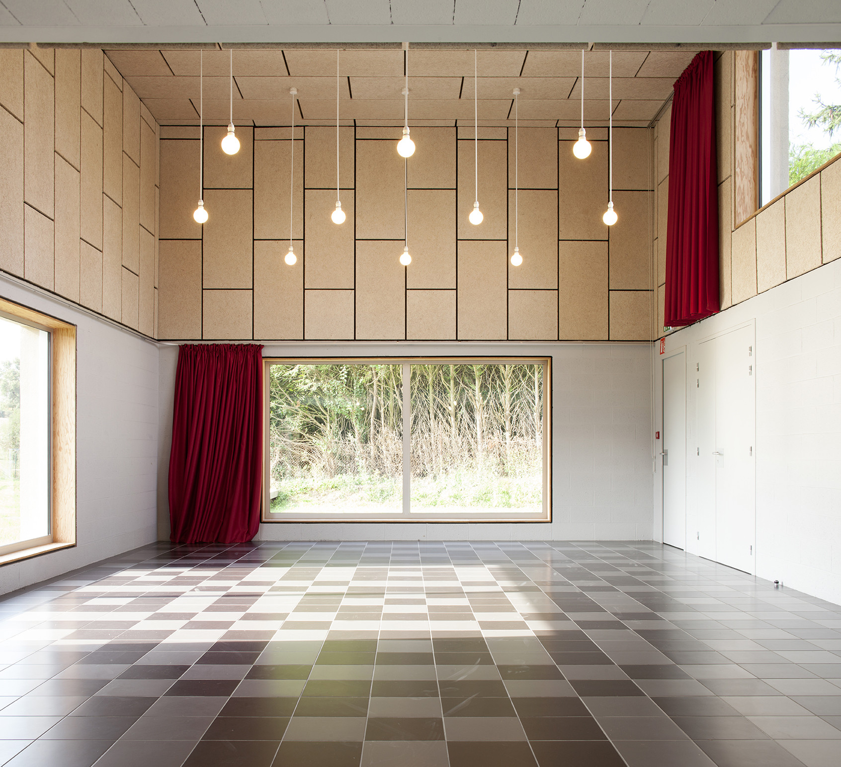 Gallery of Community Hall in Saint Pierre des Bois / Boidot & Robin ...