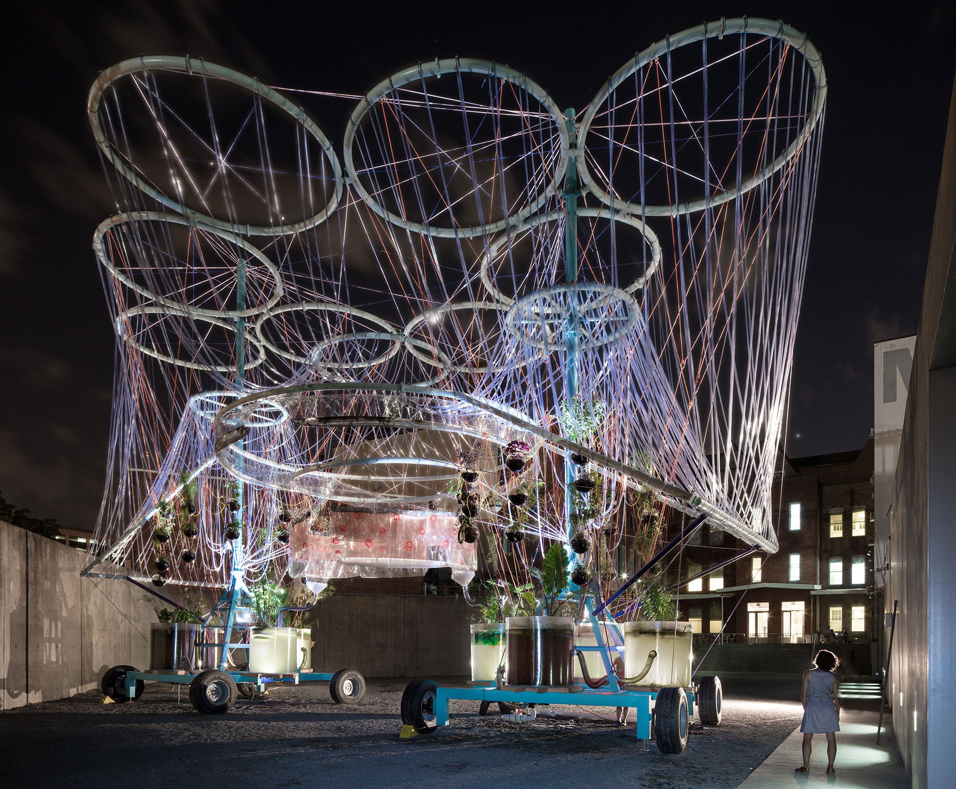 Andrés Jaque Cleans New York's Water with COSMO | ArchDaily