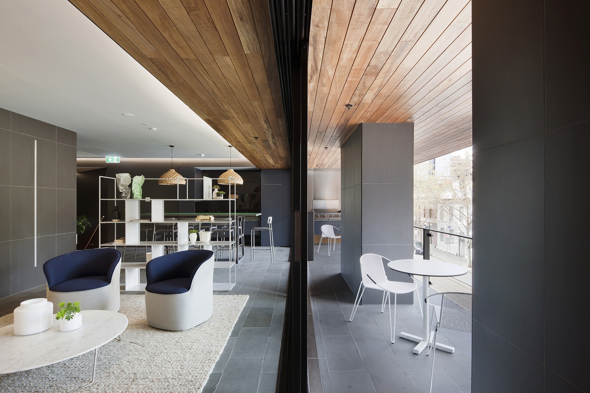 Galeria de Torre MY80 / Hayball - 9