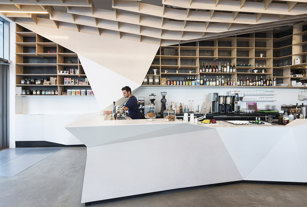 Gallery of ODIN Bar & Café / Phaedrus Studio - 11