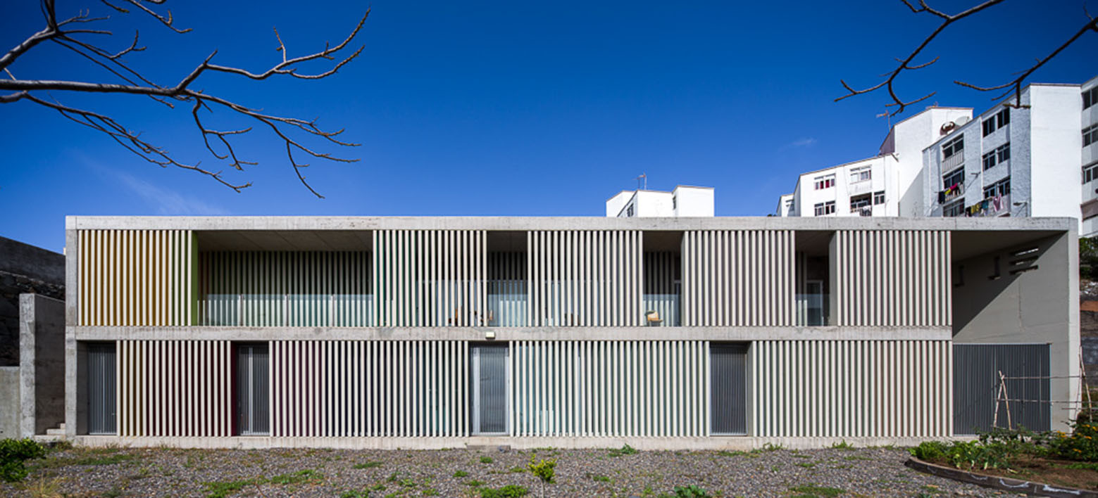 Gallery of El Lasso Community Center / Romera y Ruiz Arquitectos - 11