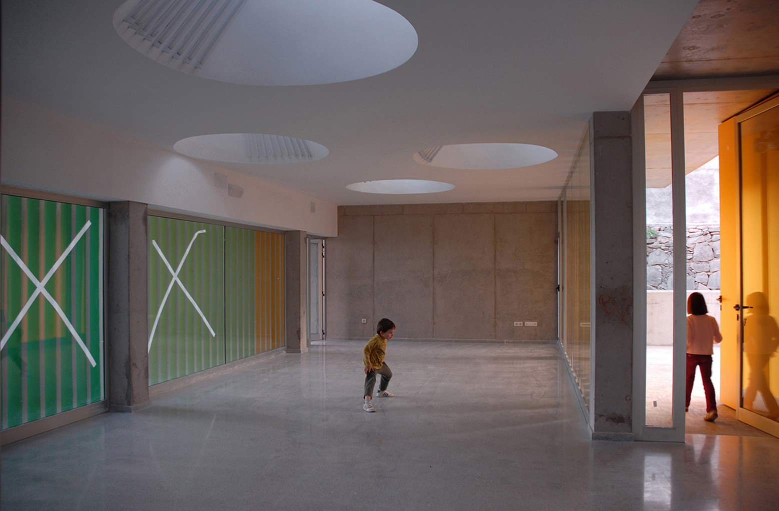Gallery of El Lasso Community Center / Romera y Ruiz Arquitectos - 14