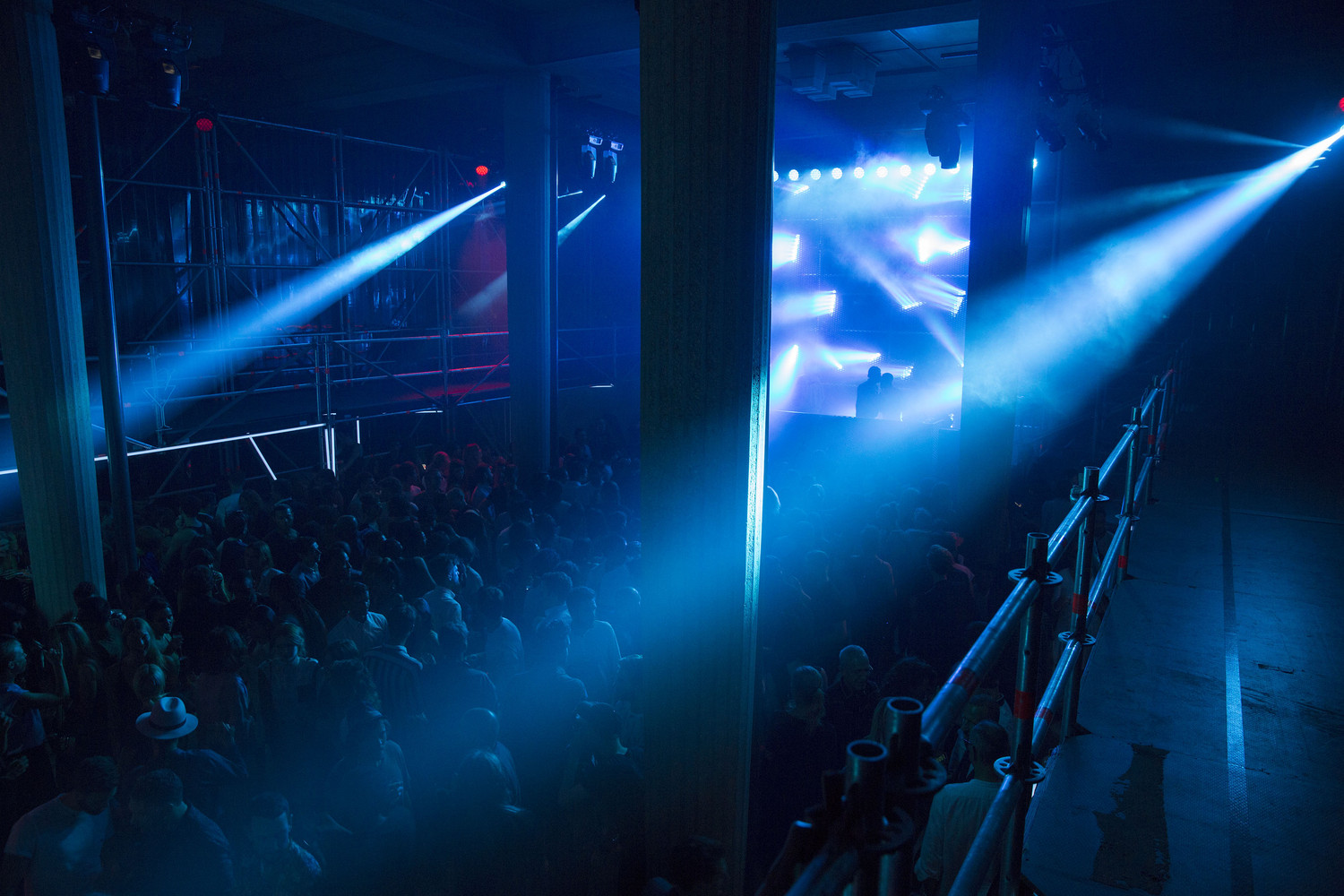 Gallery of AMO Designs Paris Pop-Up Club - 8