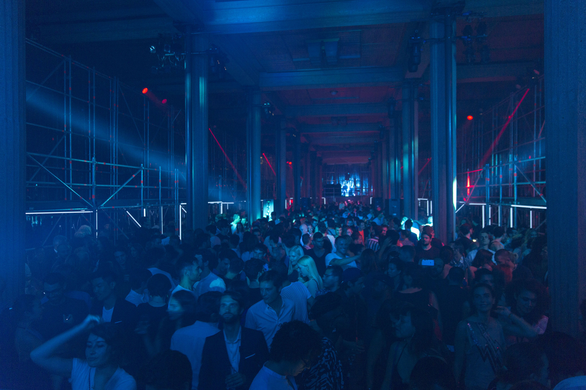 Gallery of AMO Designs Paris Pop-Up Club - 5