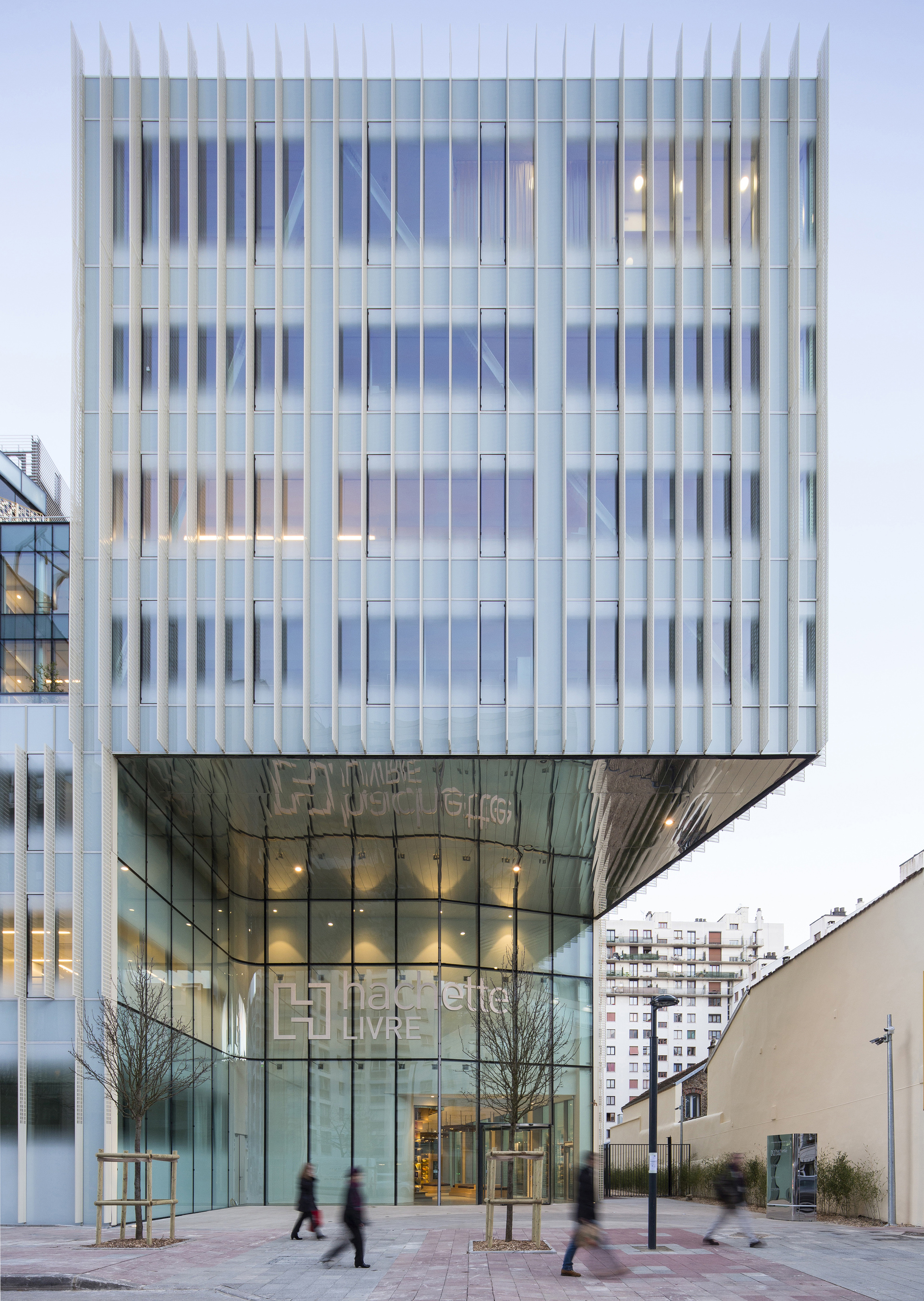 Gallery of Hachette Livre Headquarters / Jacques Ferrier Architecture - 11