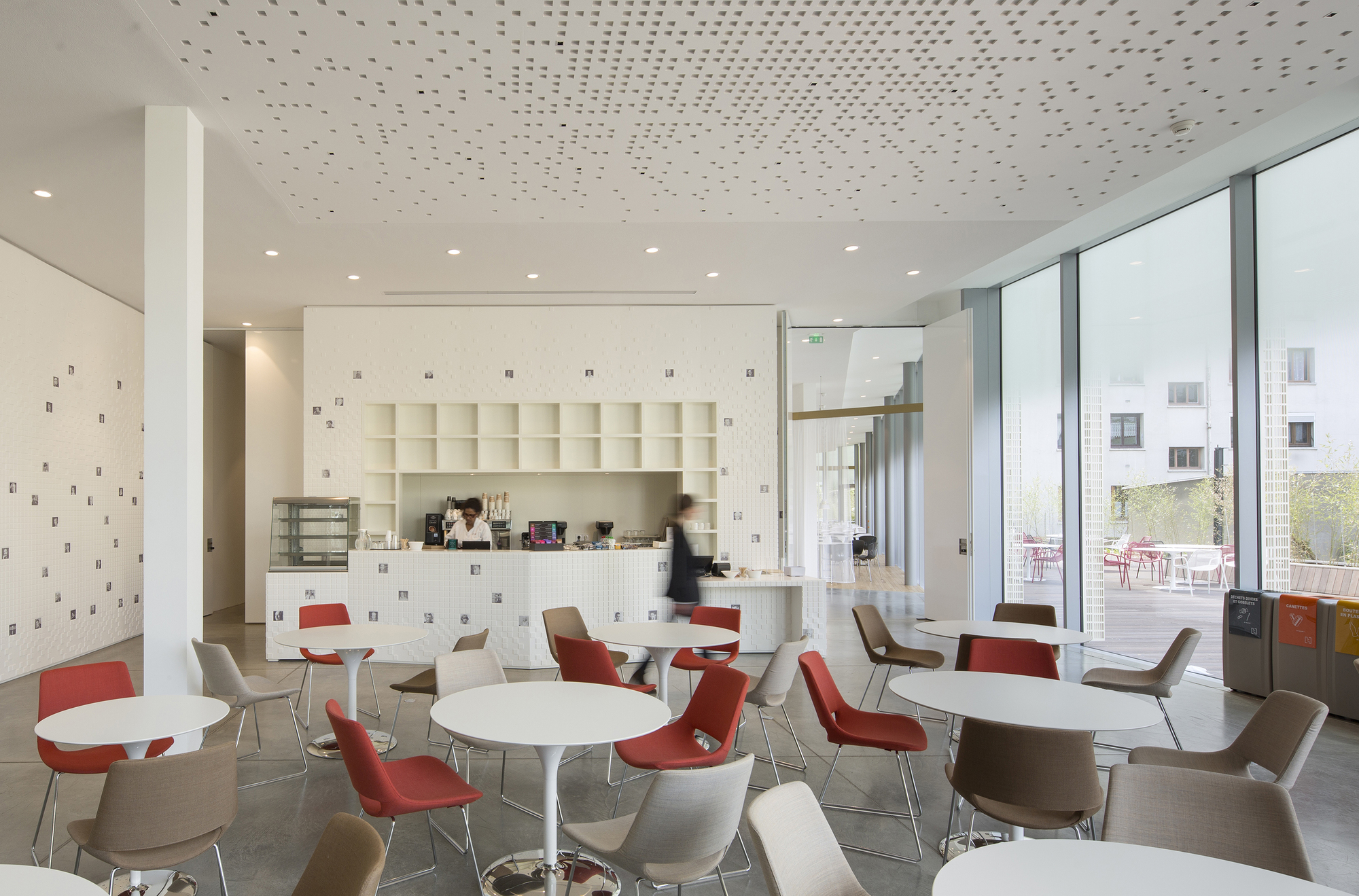 Gallery of Hachette Livre Headquarters / Jacques Ferrier Architecture - 12