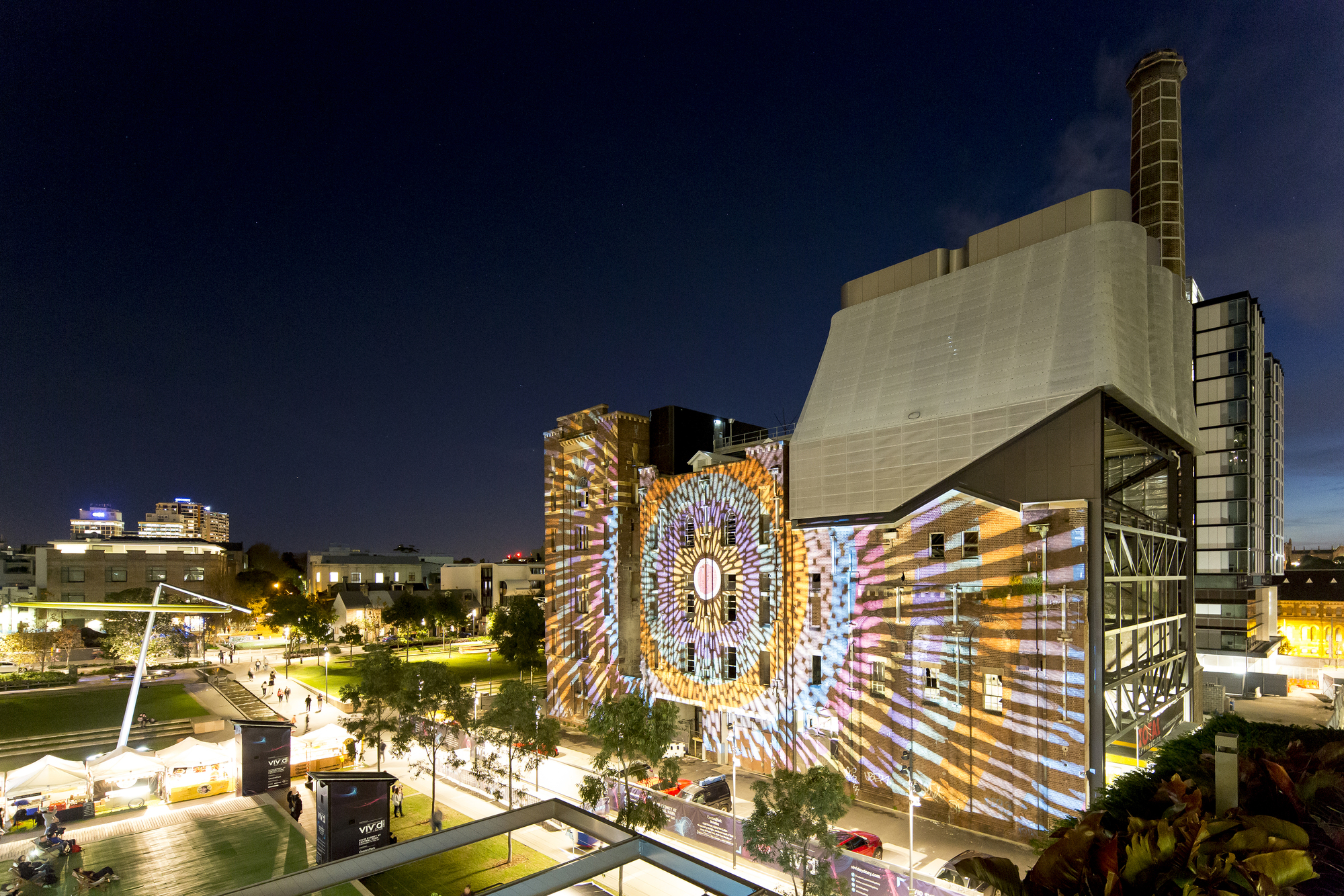 Gallery of The Brewery Yard / TZANNES - 11