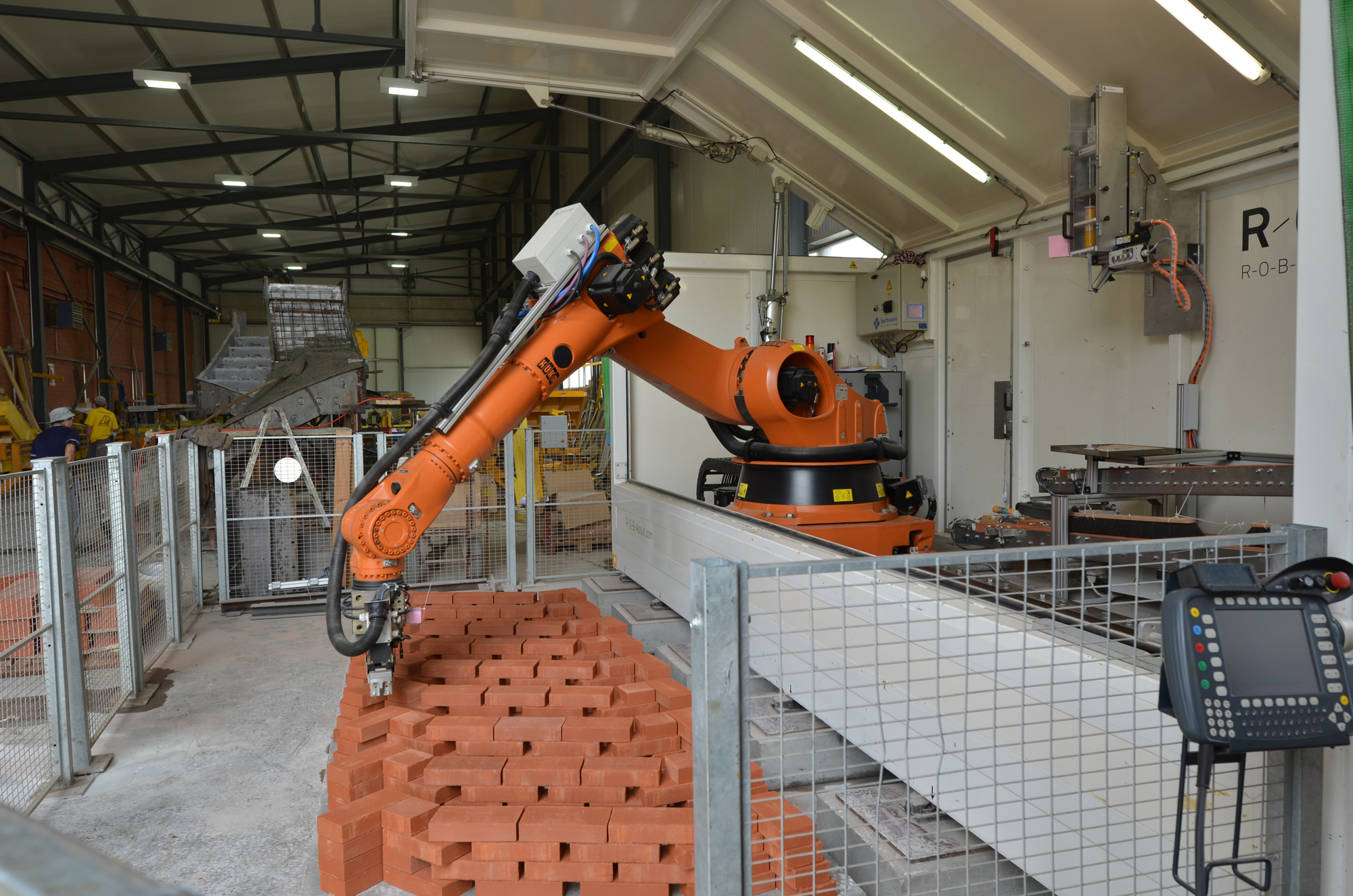 Gallery of Gramazio Kohler's Robotic Arm Creates an Elegant Twisting ...