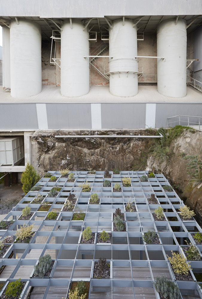 Gallery of Modular Units Create a Raised Garden Screen in this ...
