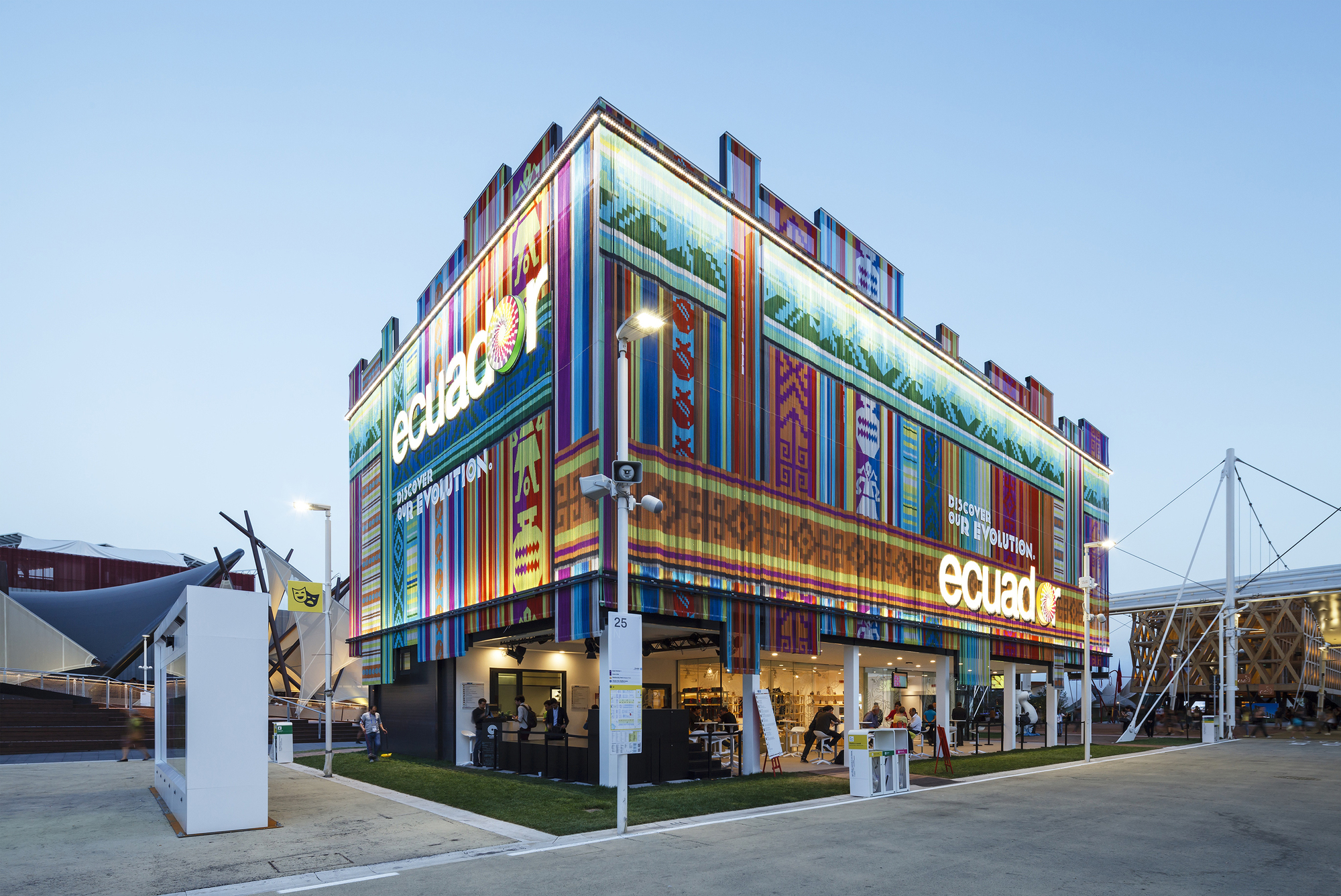 Gallery of Ecuador Pavilion Milan Expo 2015 / Zorrozua y Asociados - 7