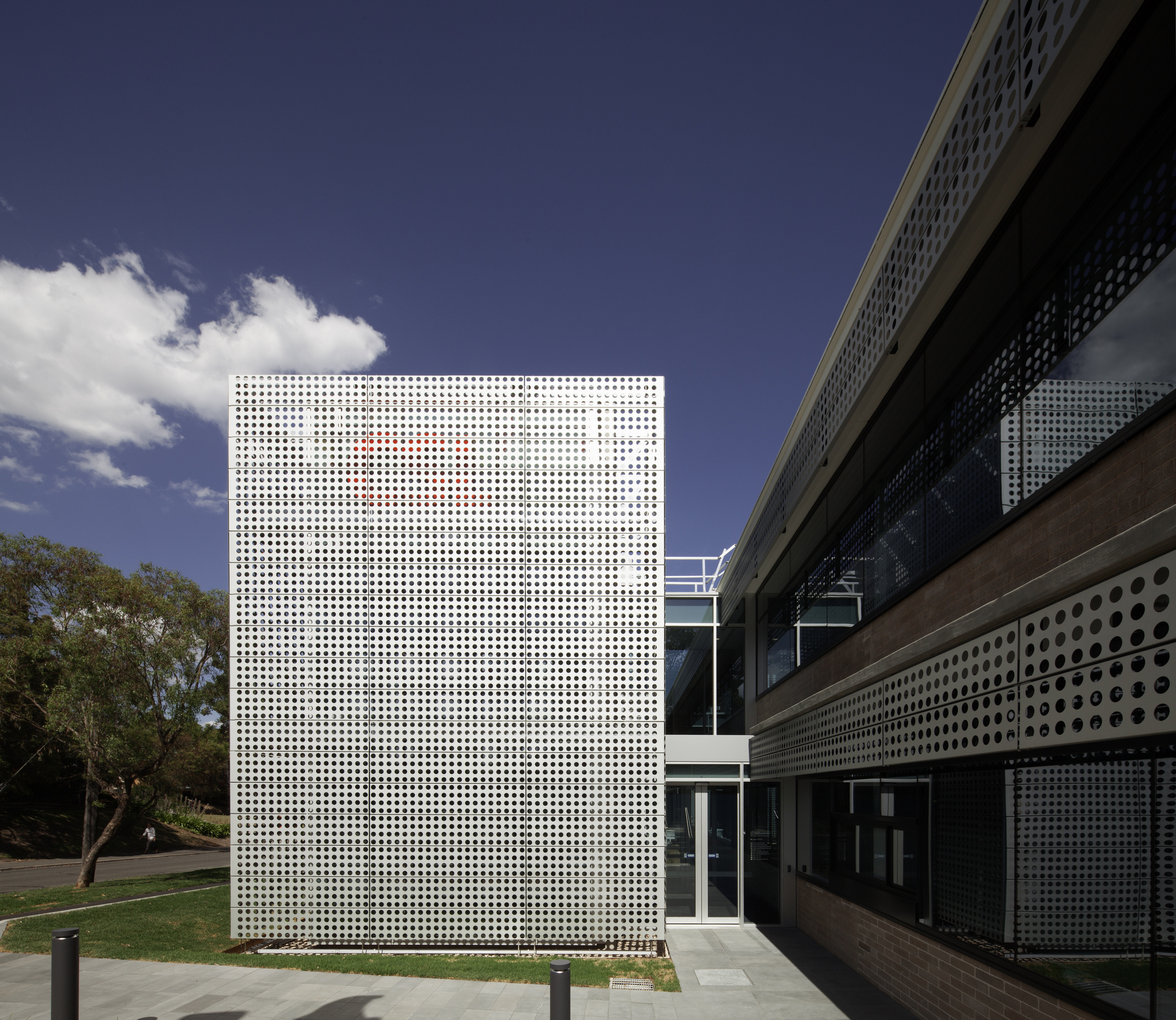 Gallery of CSL Global Corporate Headquarters / Jacobs Group - 8