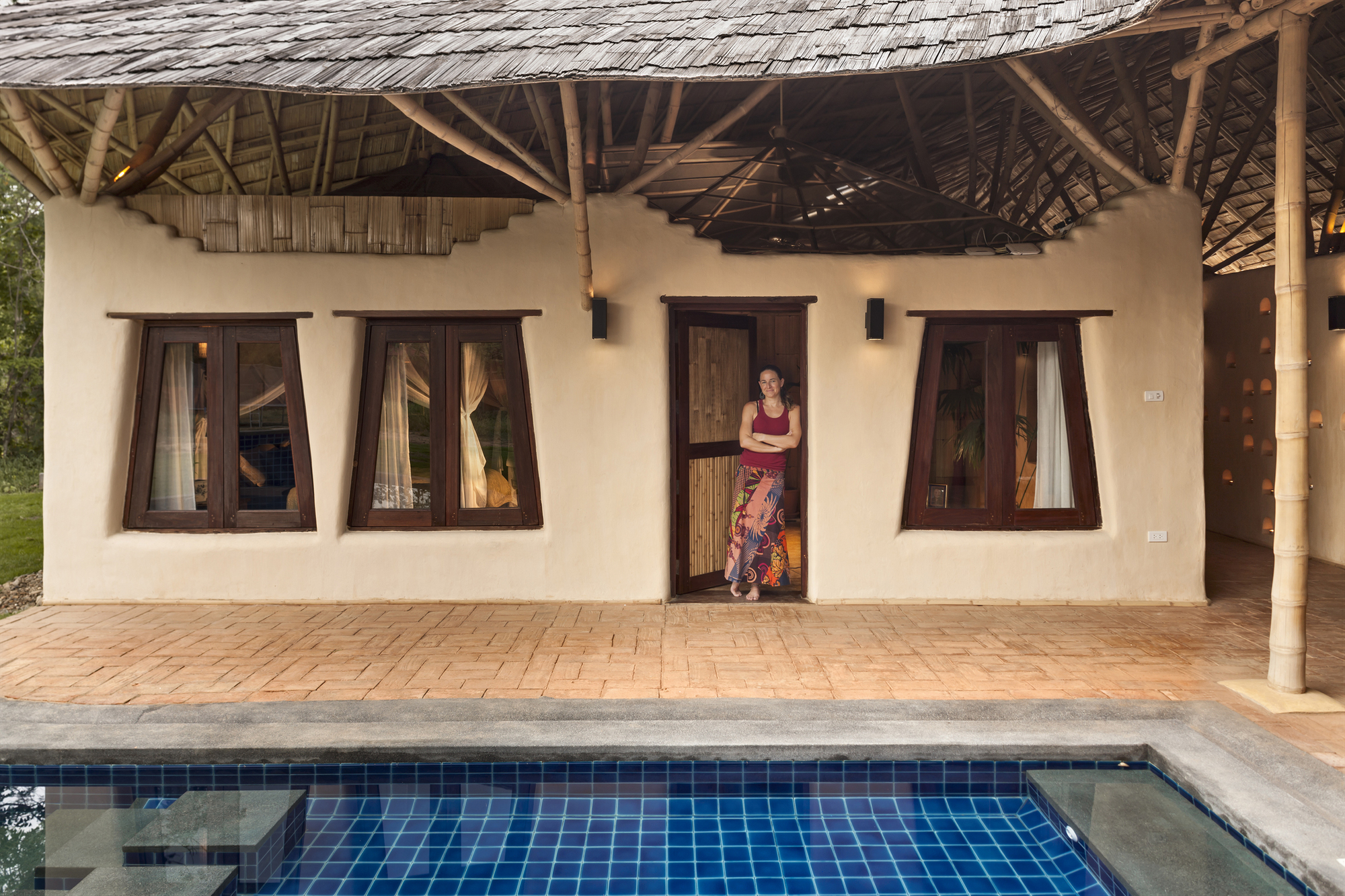 Gallery of Trika Villa / Chiangmai Life Construction - 17