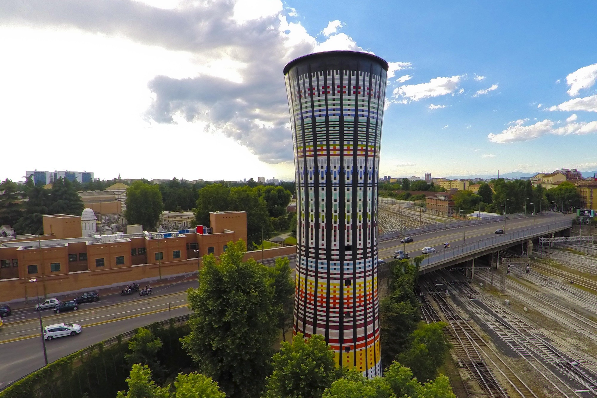 Milan Restores Famous Rainbow Tower Tiles | ArchDaily