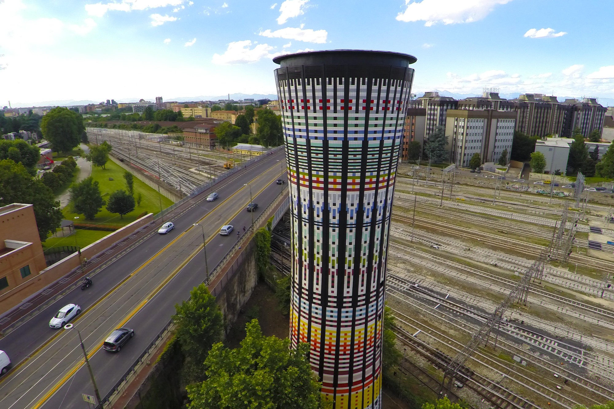 Gallery of Milan Restores Famous Rainbow Tower Tiles - 6