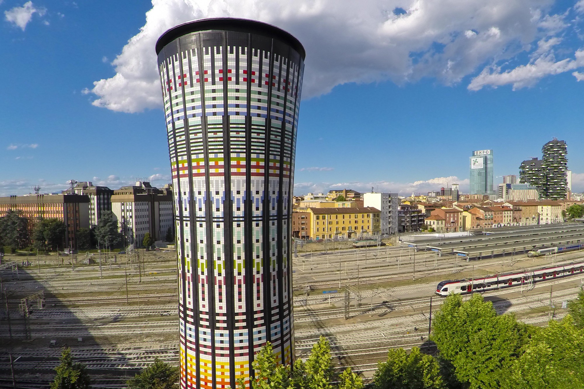 Gallery of Milan Restores Famous Rainbow Tower Tiles - 2