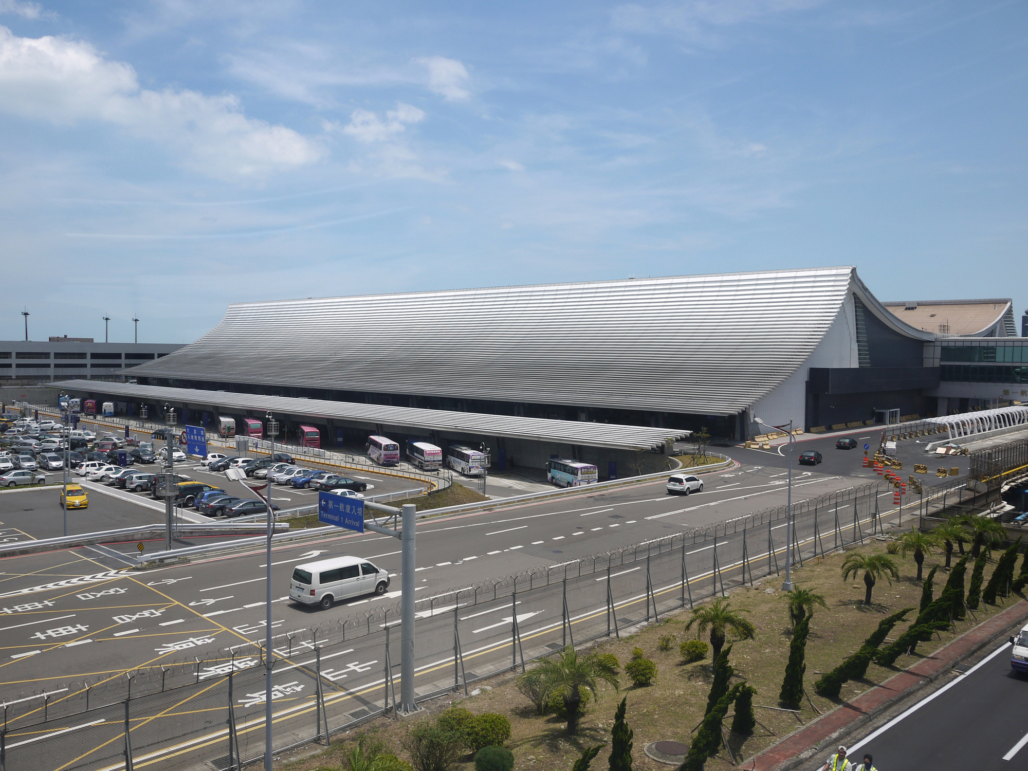 Gallery of Regeneration of Taoyuan International Airport Terminal 1 ...