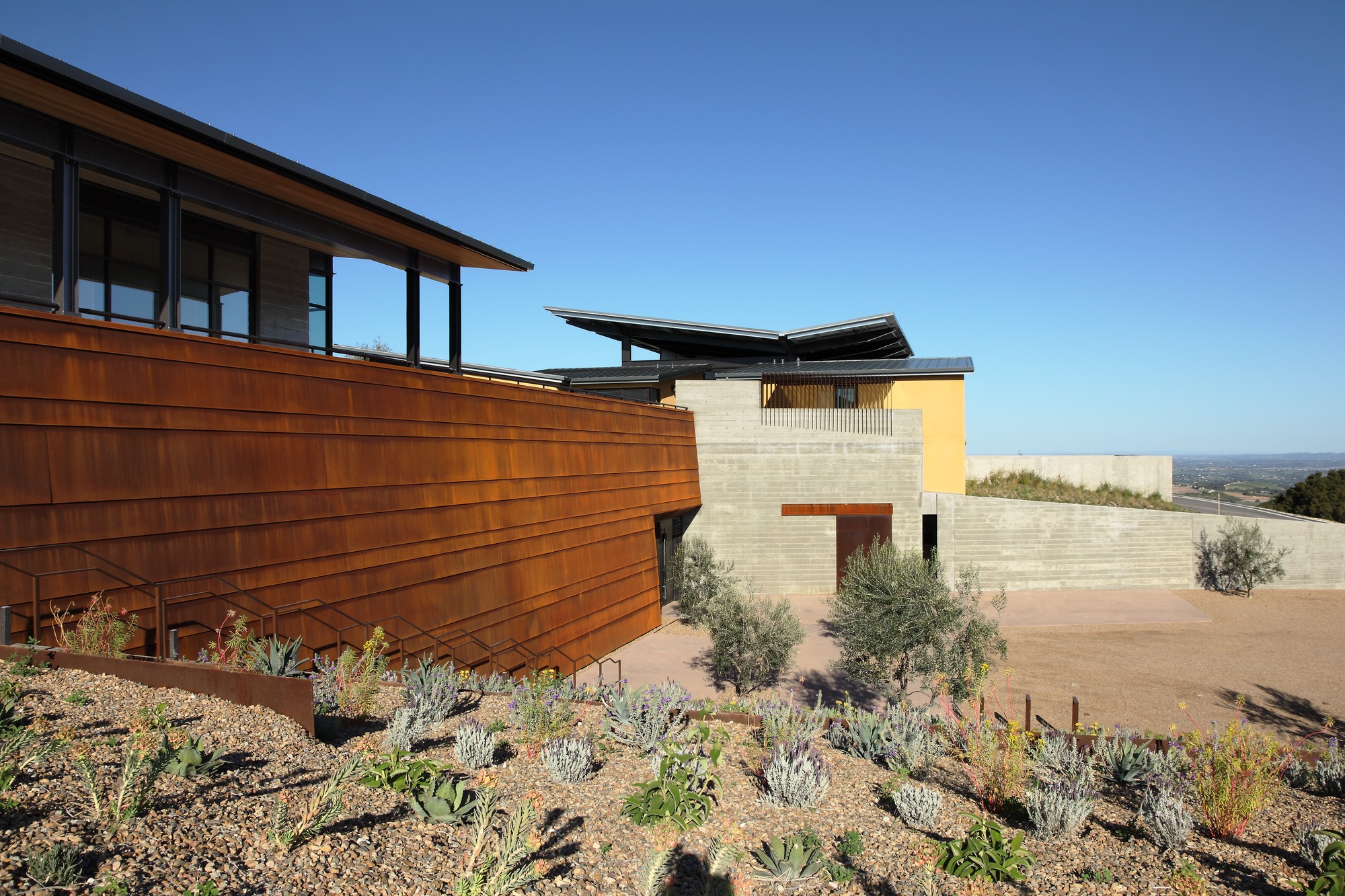 Galeria de Adega Law / BAR Architects - 9