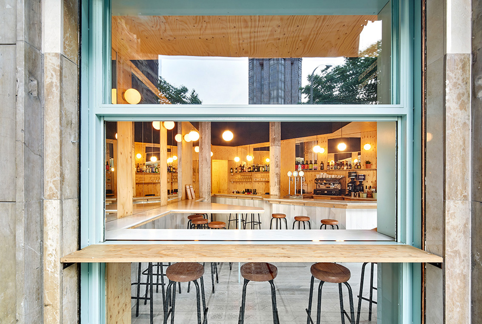 Gallery of Sandwich Bar Blitz / FLEXOARQUITECTURA - 5