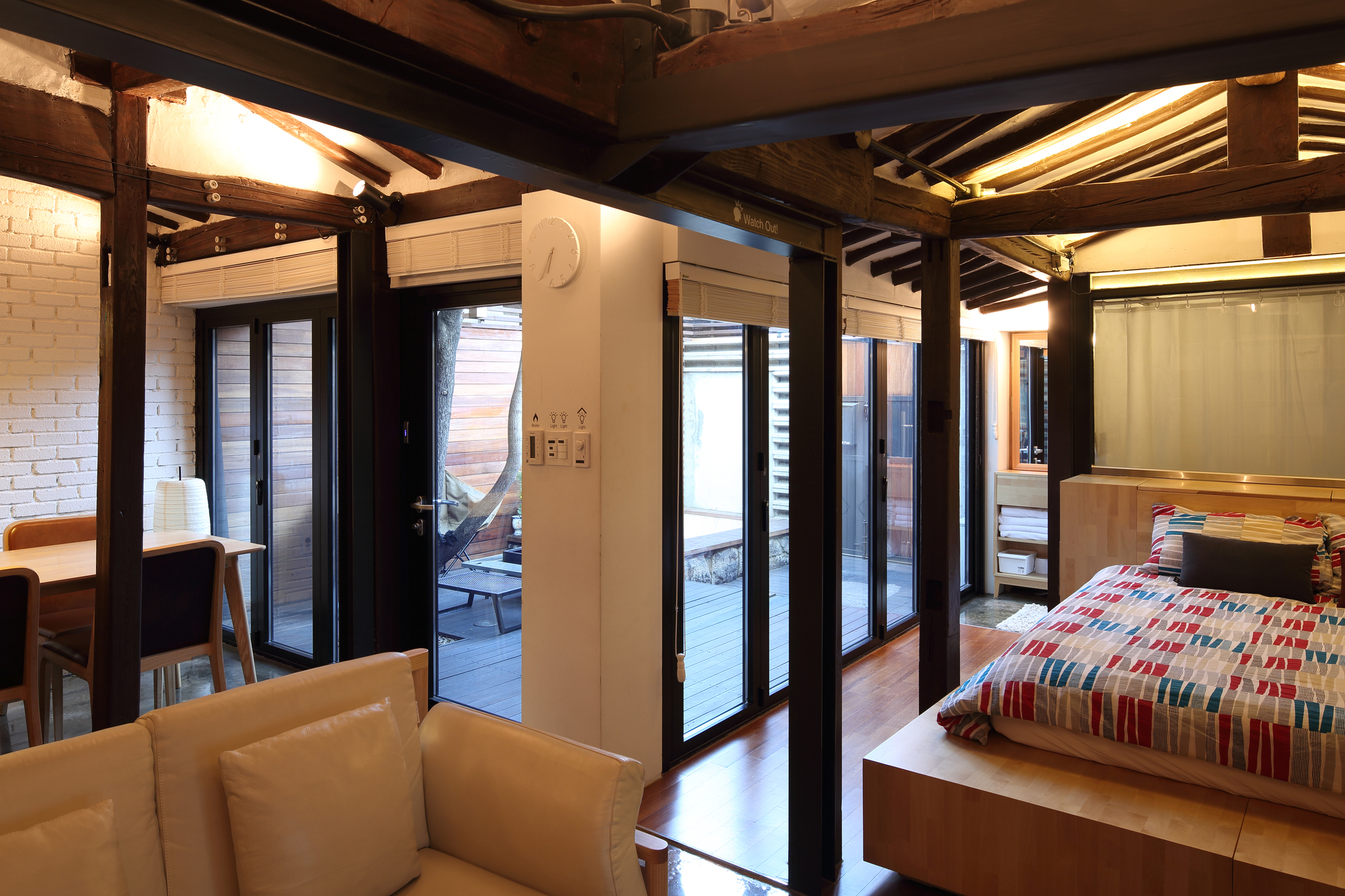 Gallery of Creative House / Z_Lab - 15