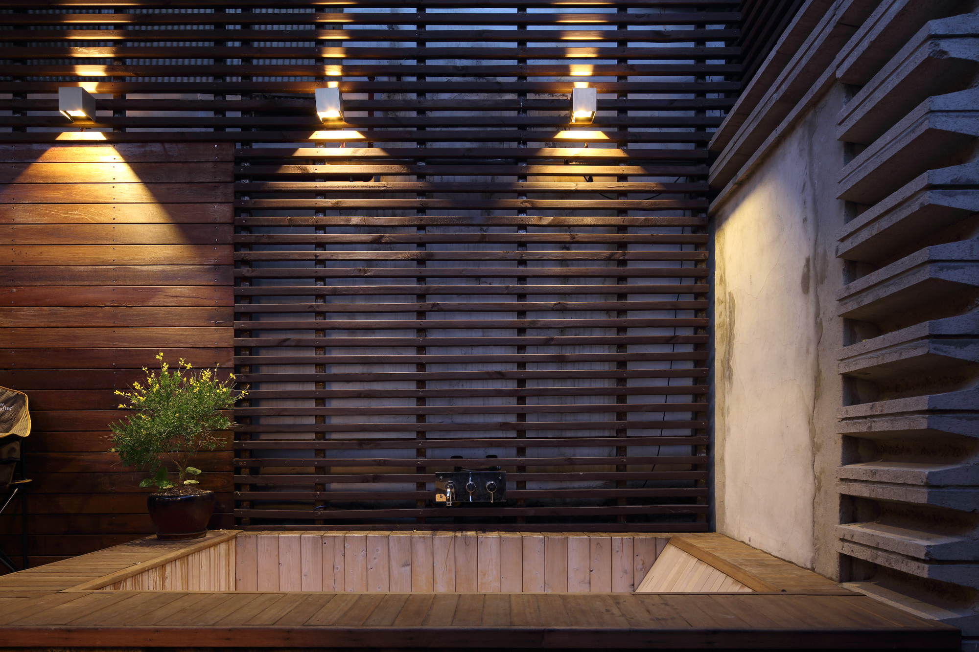 Gallery of Creative House / Z_Lab - 14