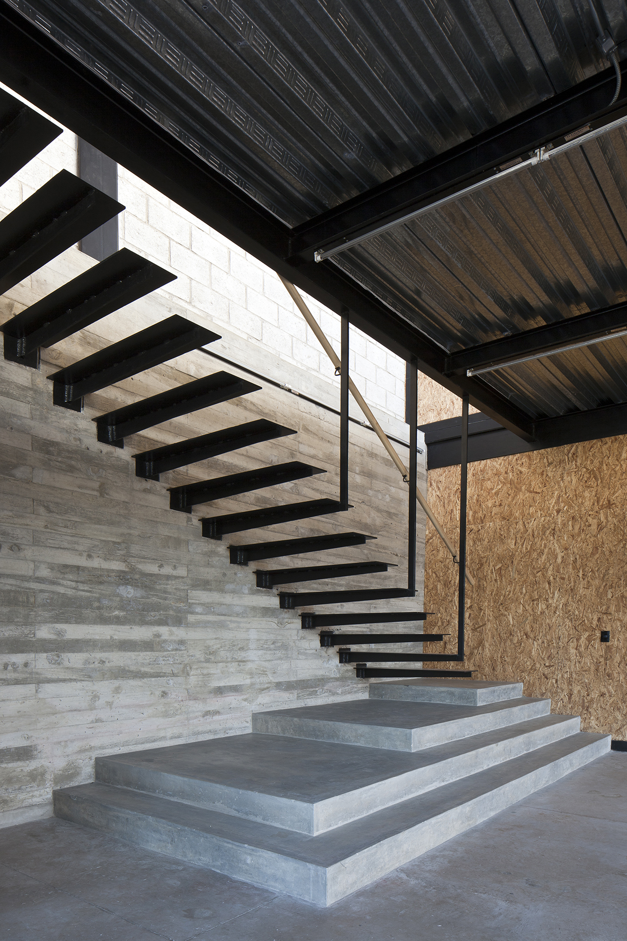 Gallery of Levering Trade / ATELIER ARS - 7