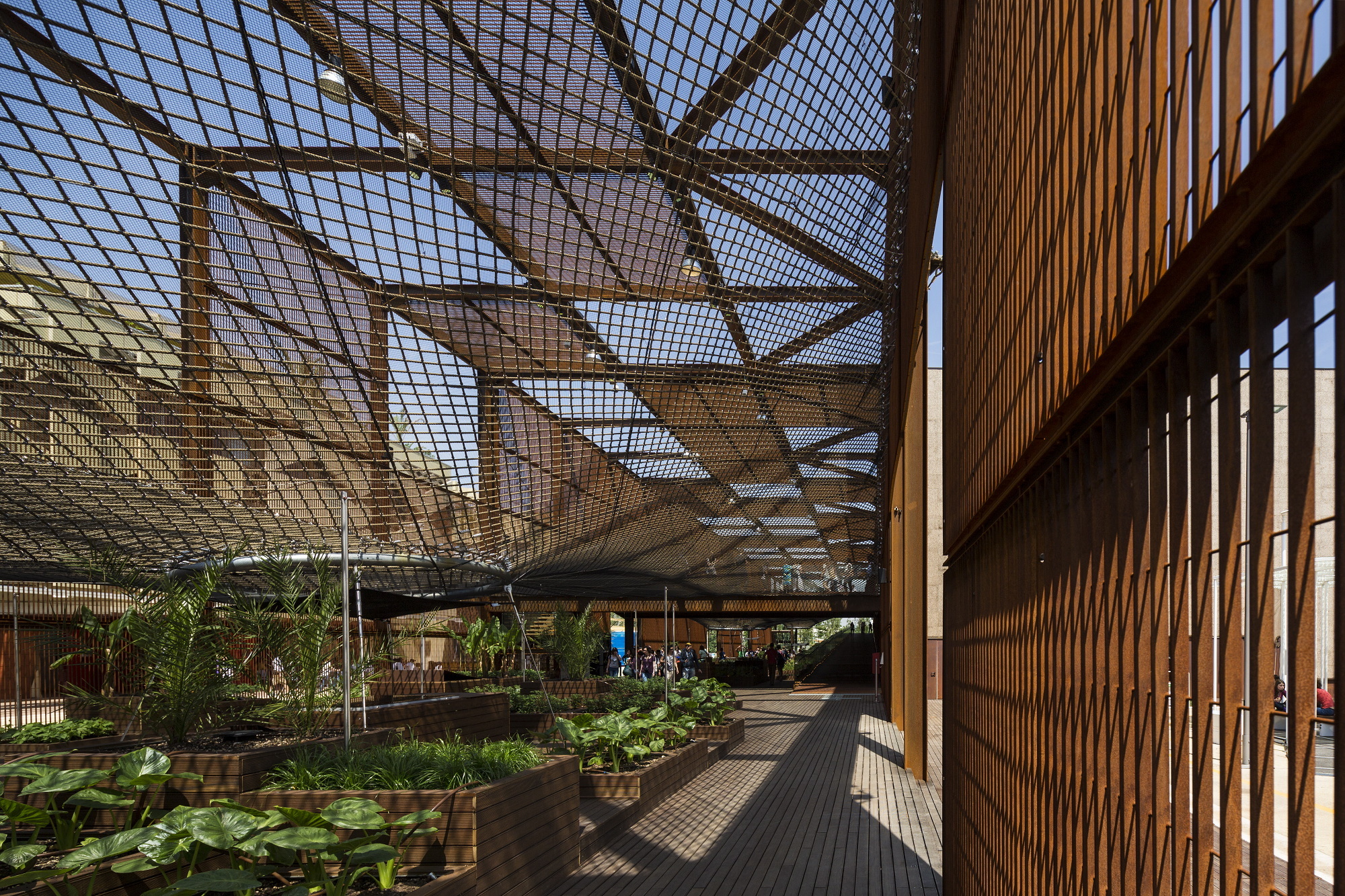 Gallery of Gallery: Fernando Guerra Captures the Brazil Pavilion at ...