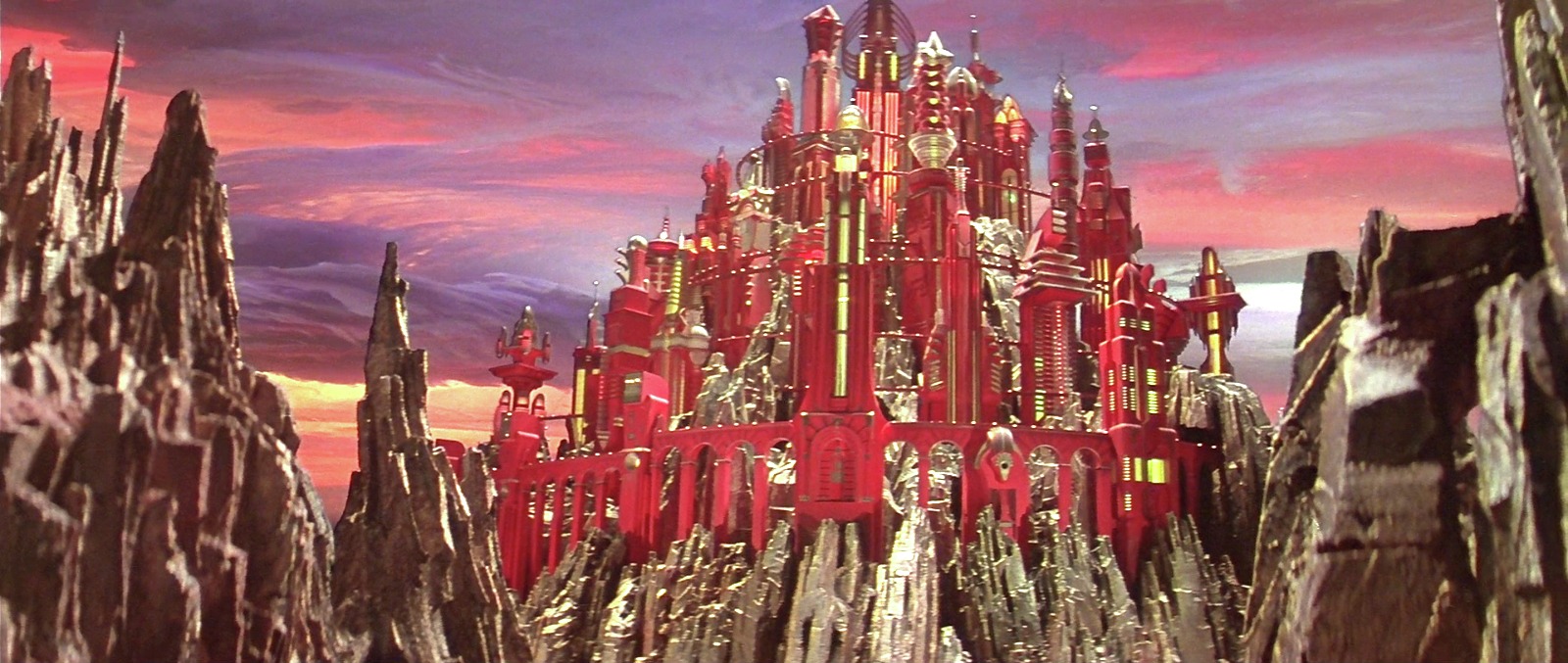 Galería de Cine y Arquitectura: "Flash Gordon" (1980) - 6