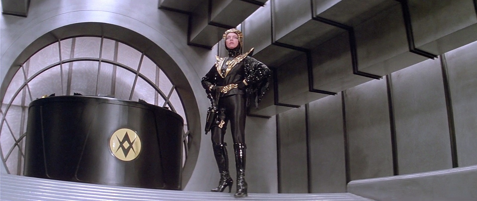 Galería de Cine y Arquitectura: "Flash Gordon" (1980) - 3