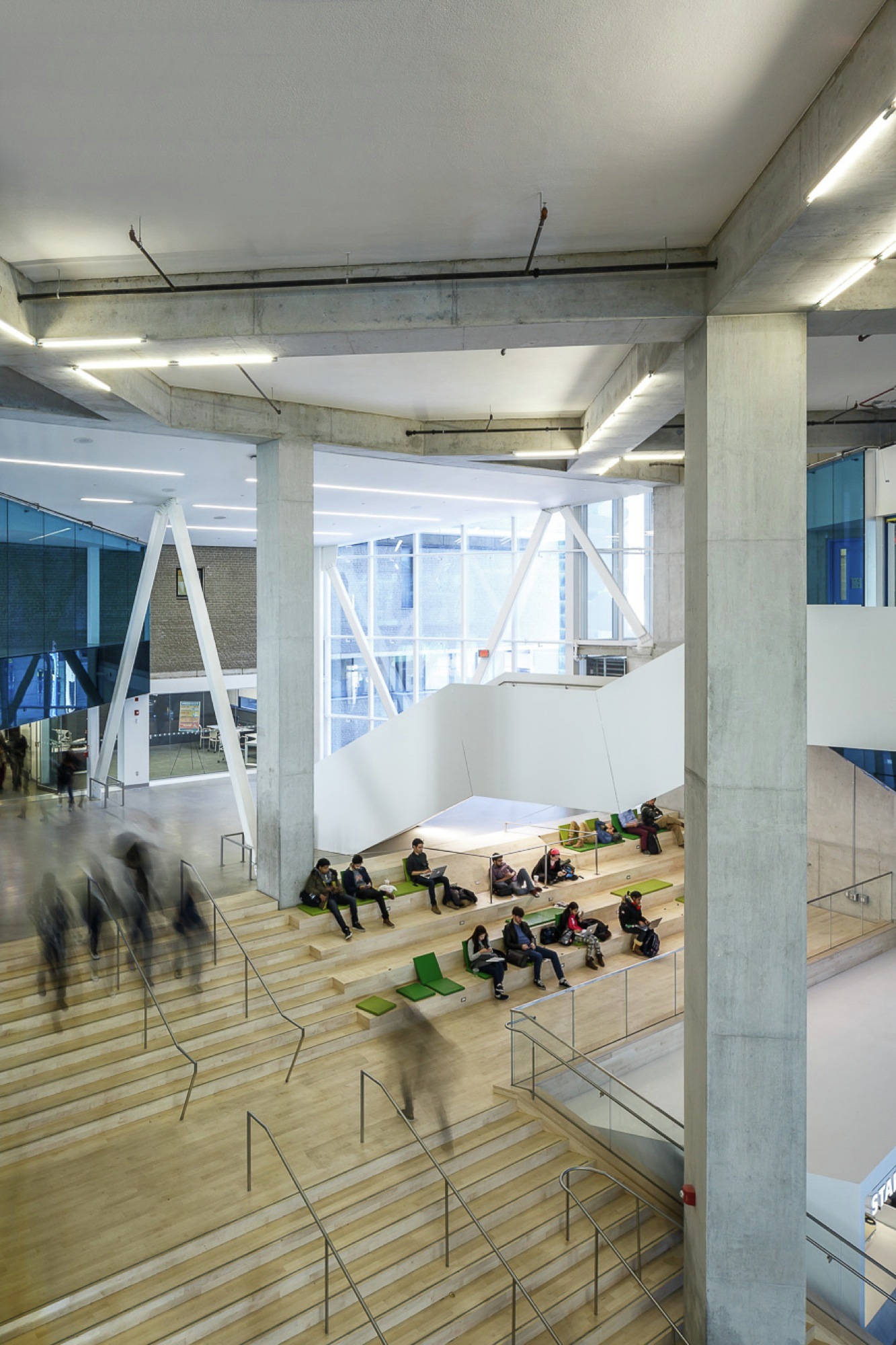 Gallery of Ryerson University Student Learning Centre / Zeidler ...
