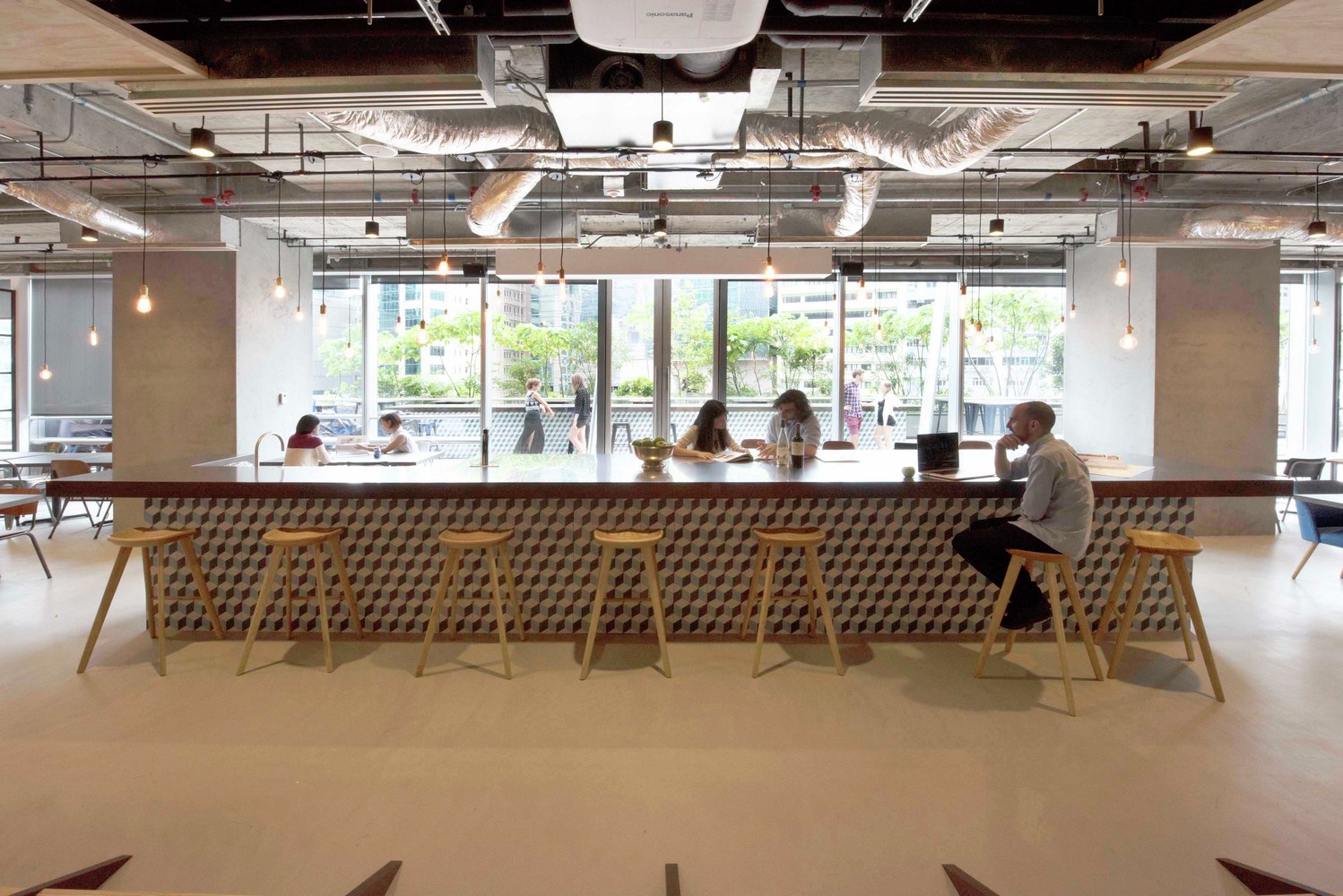 Gallery of Leo Burnett HQ / Bean Buro - 10