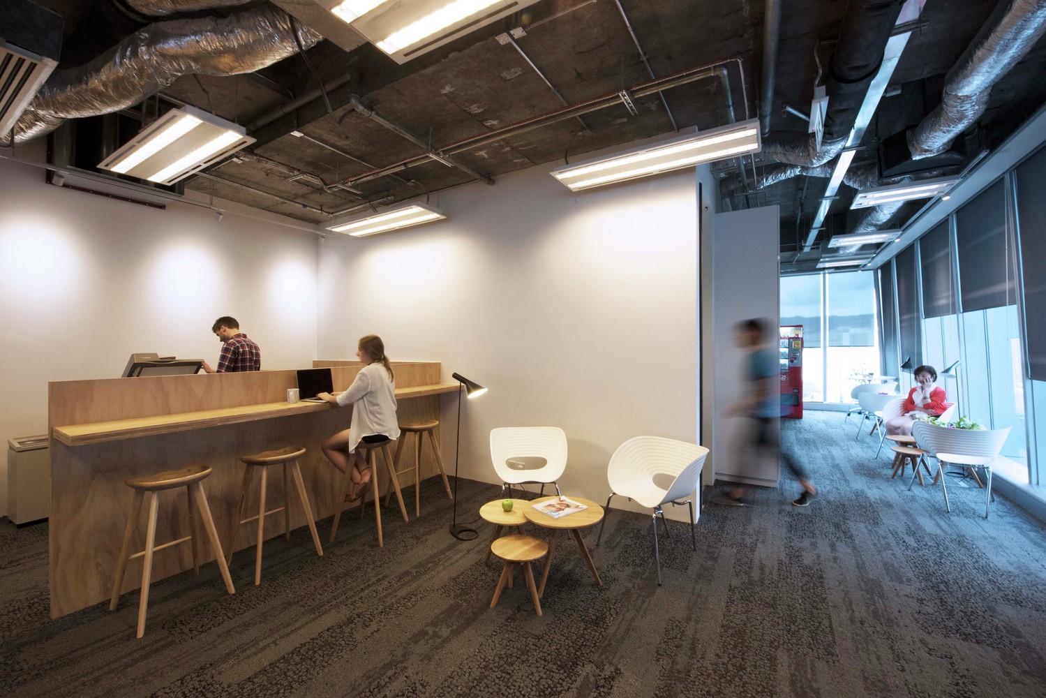 Gallery of Leo Burnett HQ / Bean Buro - 15