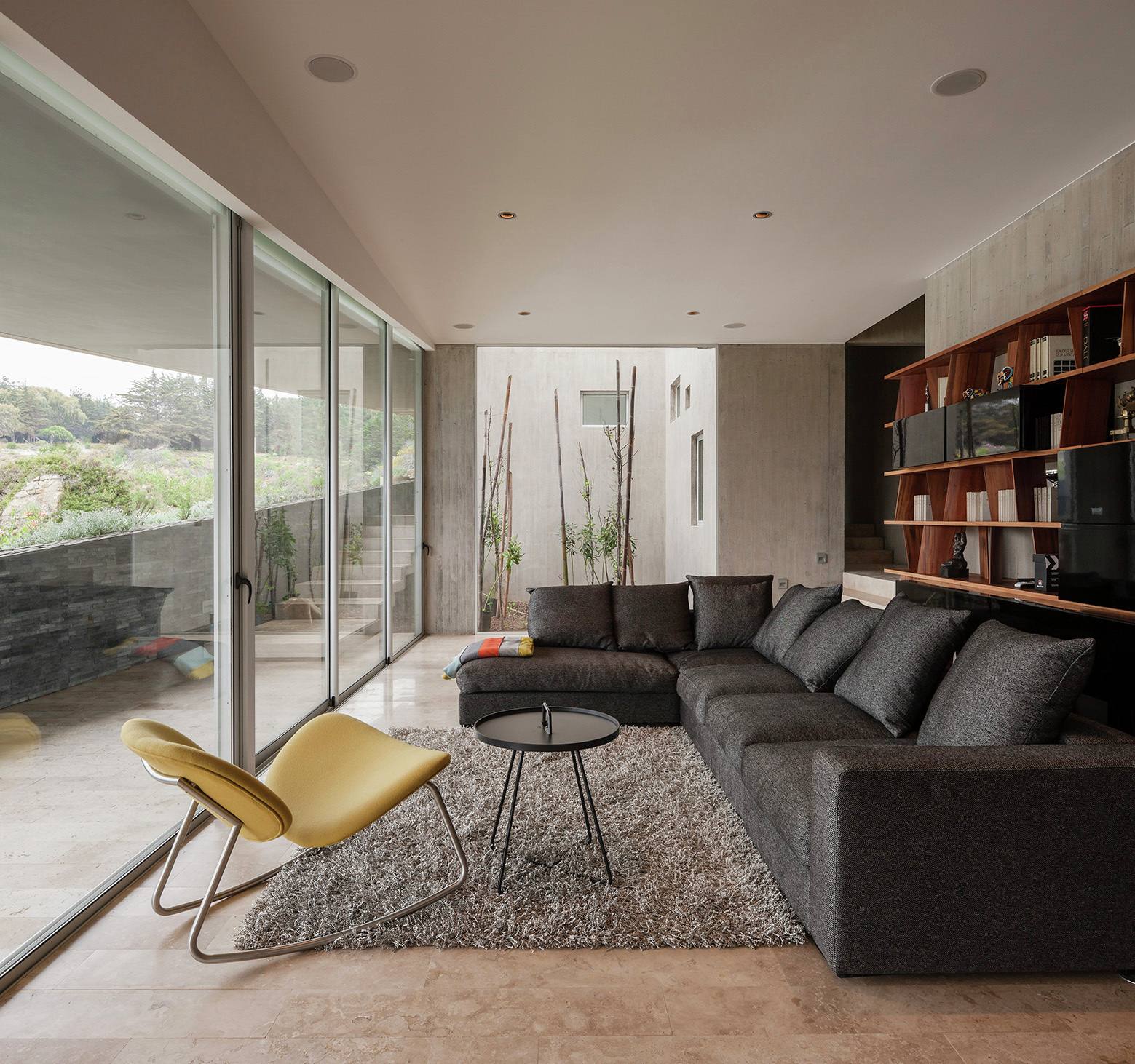 Gallery of Bahia Azul House / Felipe Assadi + Francisca Pulido - 19