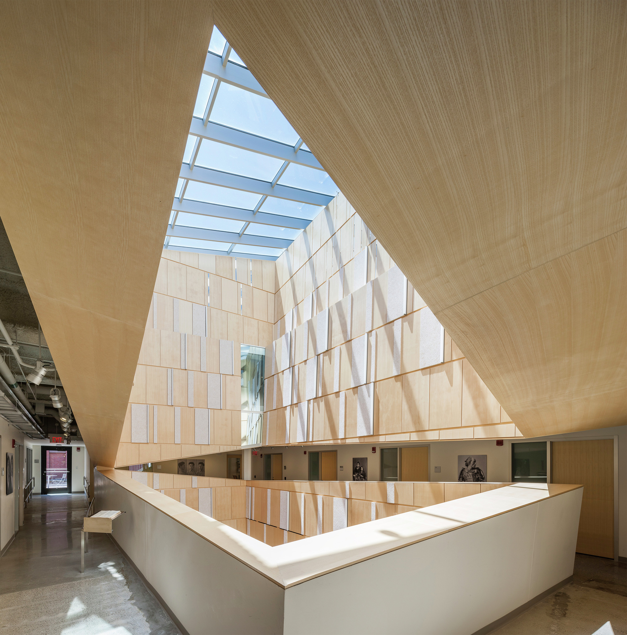 Galeria de Edifício da Faculdade de Antropologia Tozzer - Harvard ...