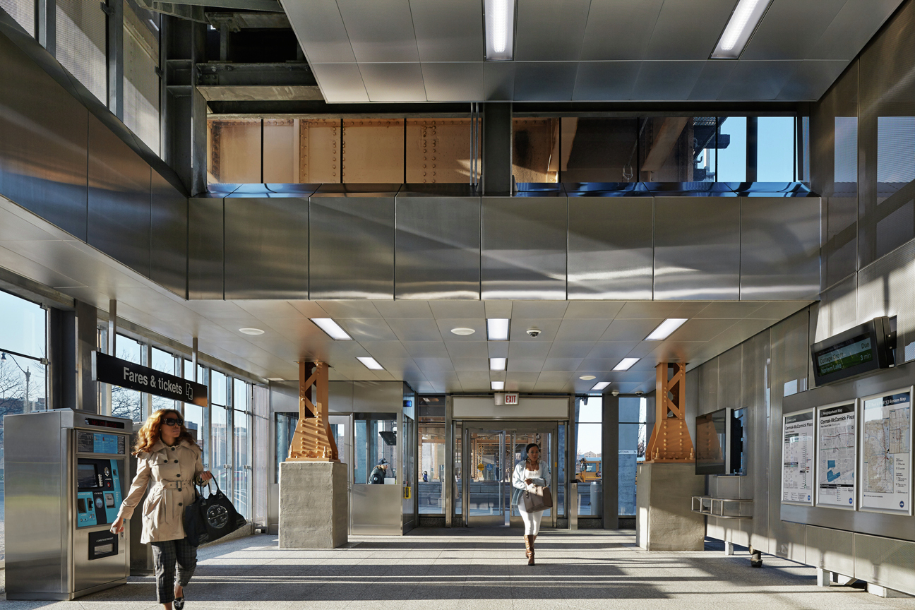 Gallery of Cermak McCormick Place Station / Ross Barney Architects - 17
